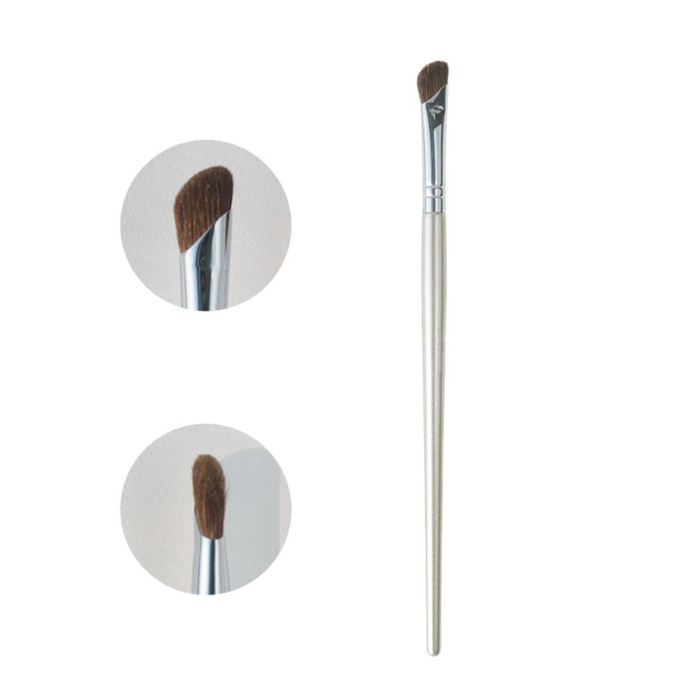 Rose Gold 326 Small (B) $326 Rose Gold Sickle Nose Shadow Brush Bevel ...
