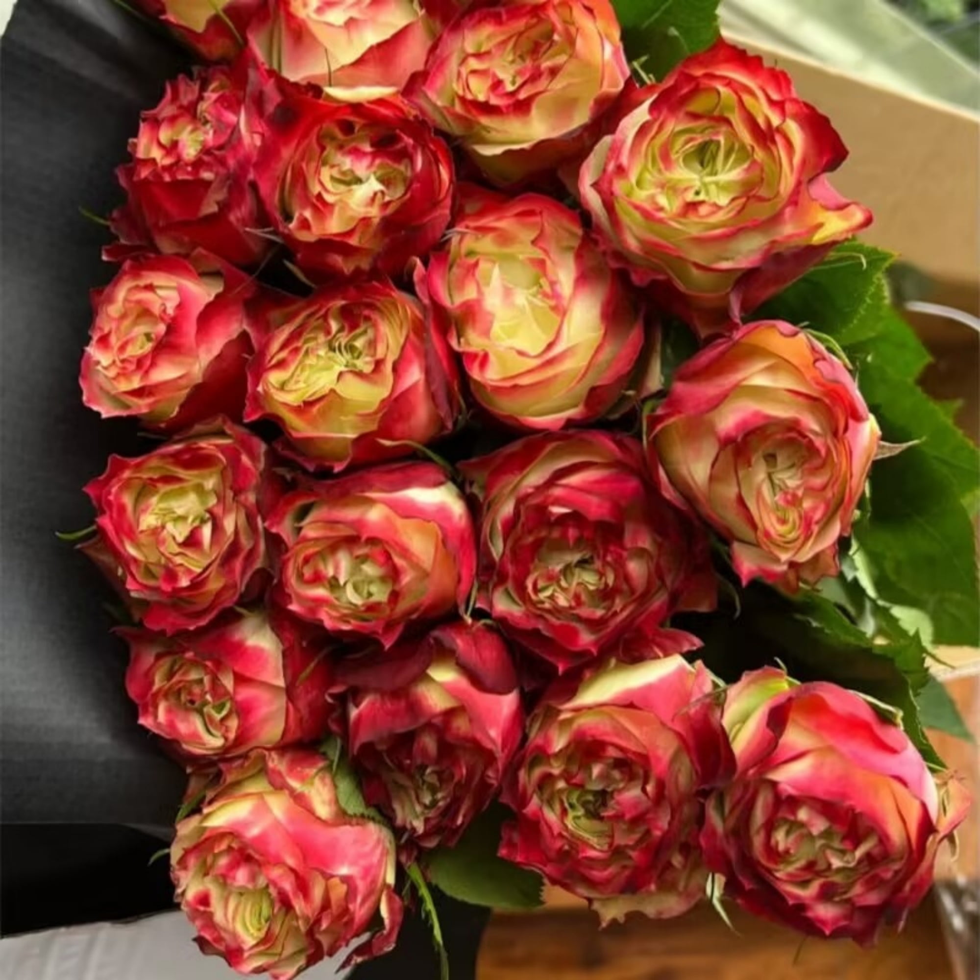 Rose flower matching models - years of appreciation, adding charm to ...