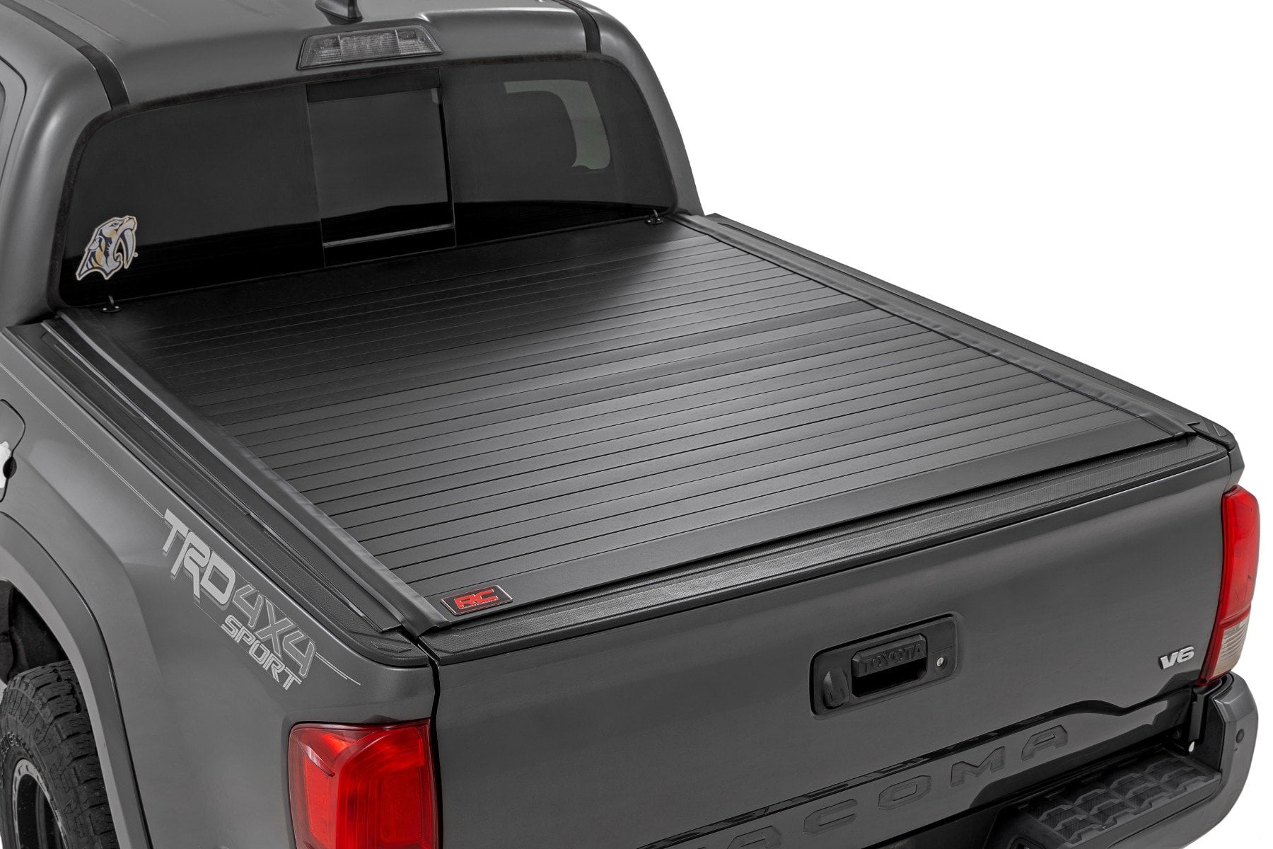 Rough Country Hard Roll Up Bed Cover for 2016-2023 Toyota Tacoma | 5 ...