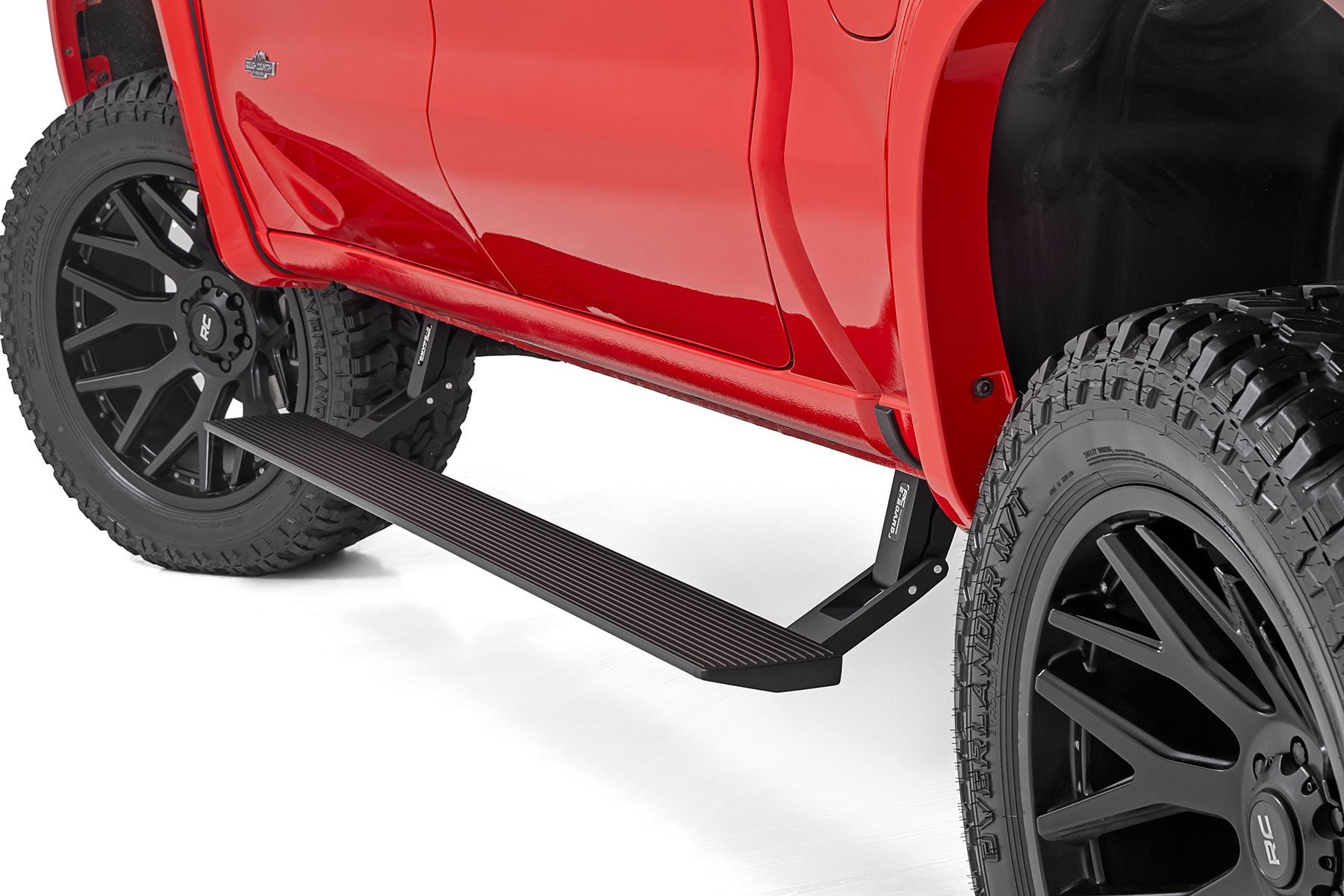 Rough Country LED Power Side Steps for 19-24 Chevy Silverado/GMC 1500 ...