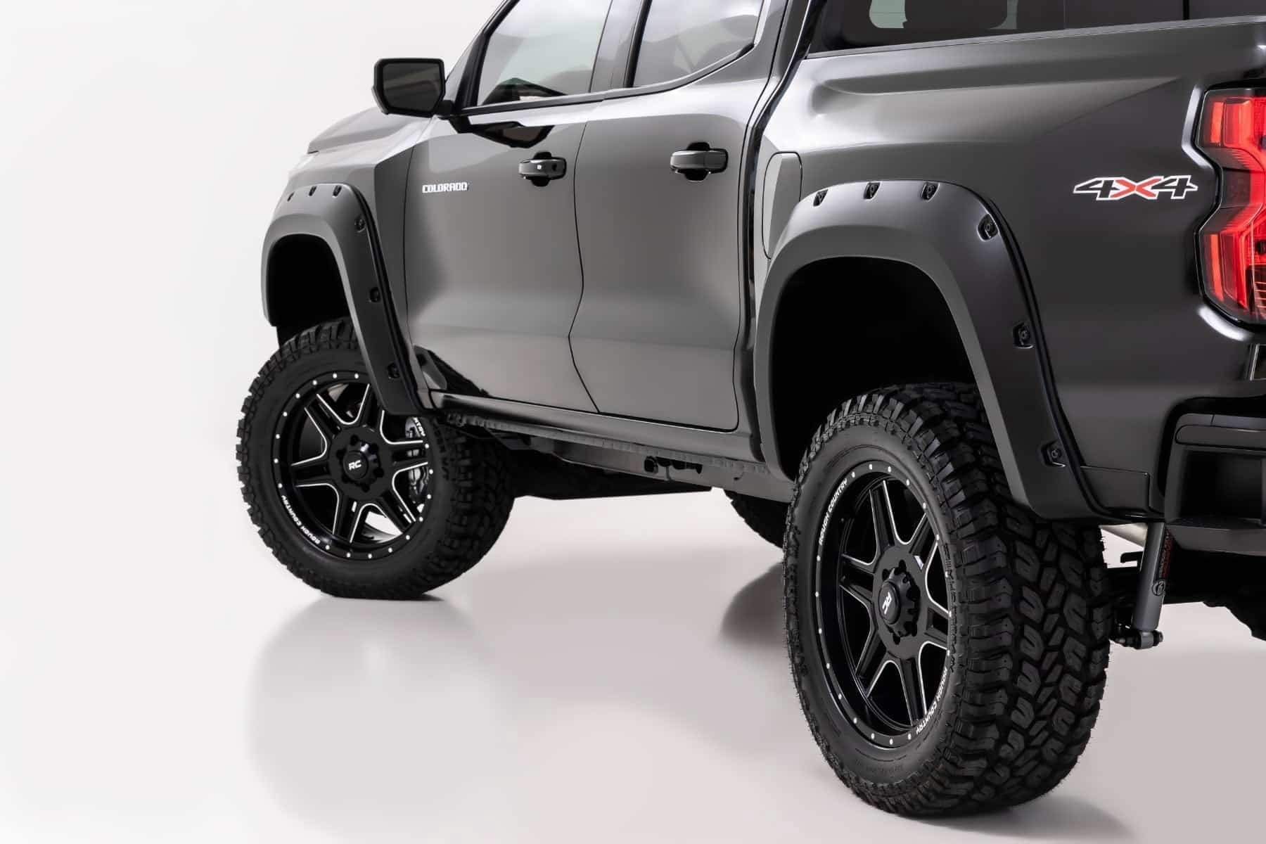 Rough Country Pocket Fender Flares for 2023-2026 Chevy Colorado - F ...