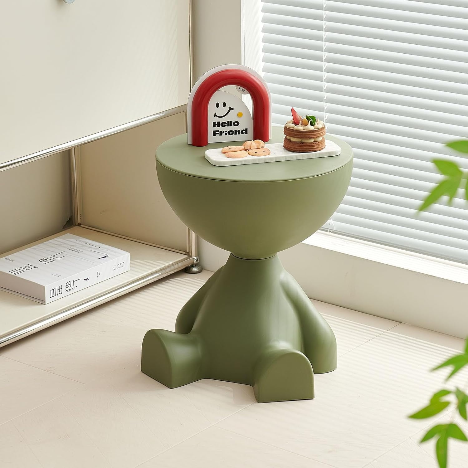 Round Coffee Table with Storage, Modern Side Table for Living Room ...