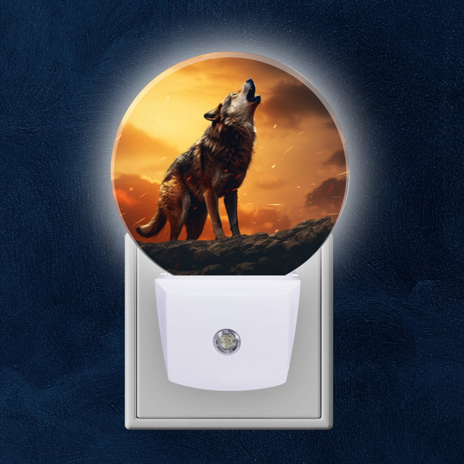 Round LED Night Lights Lamp with Dusk to Dawn Sensor, Wolf Howling On ...