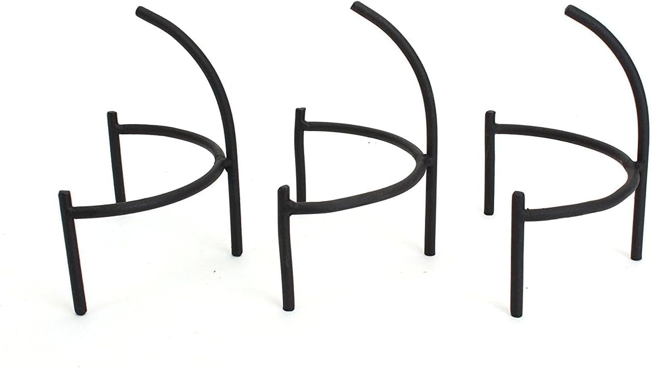 Round Metal Display Stand - Plate Holder - Curved Black Metal Plate ...