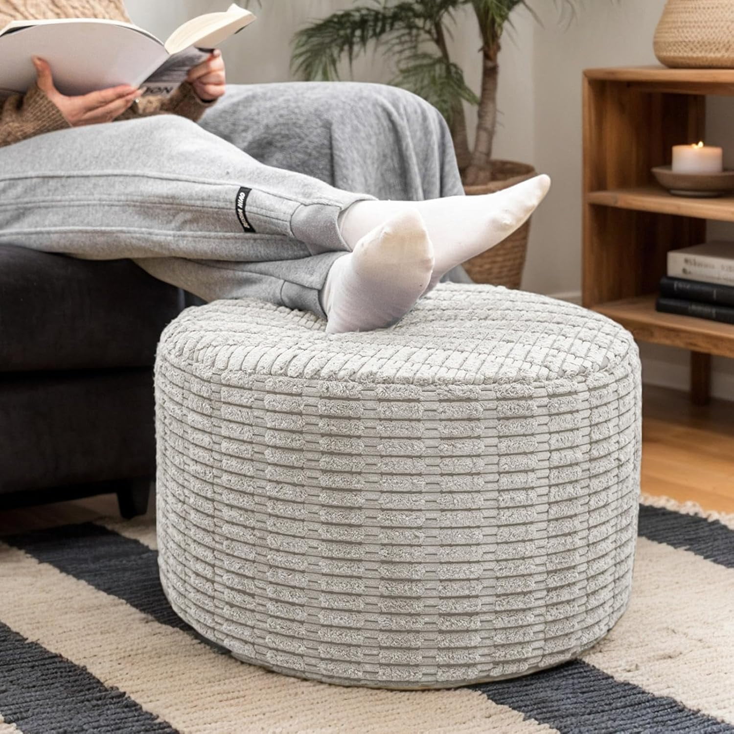 Round Ottoman Pouf Ottoman Foot Stool Seat Faux Fur Bean Bag Foot Rest ...