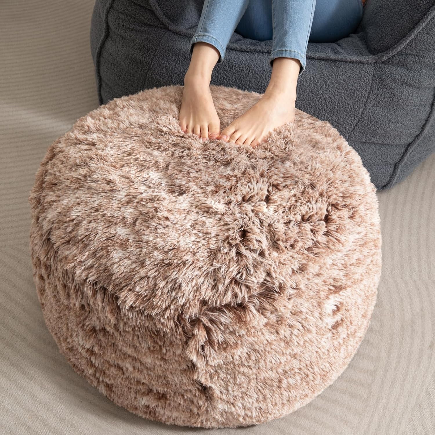 Round Stuffed Pouf Ottoman, Long Faux Fur Poufs with Foam Chunk Filling ...