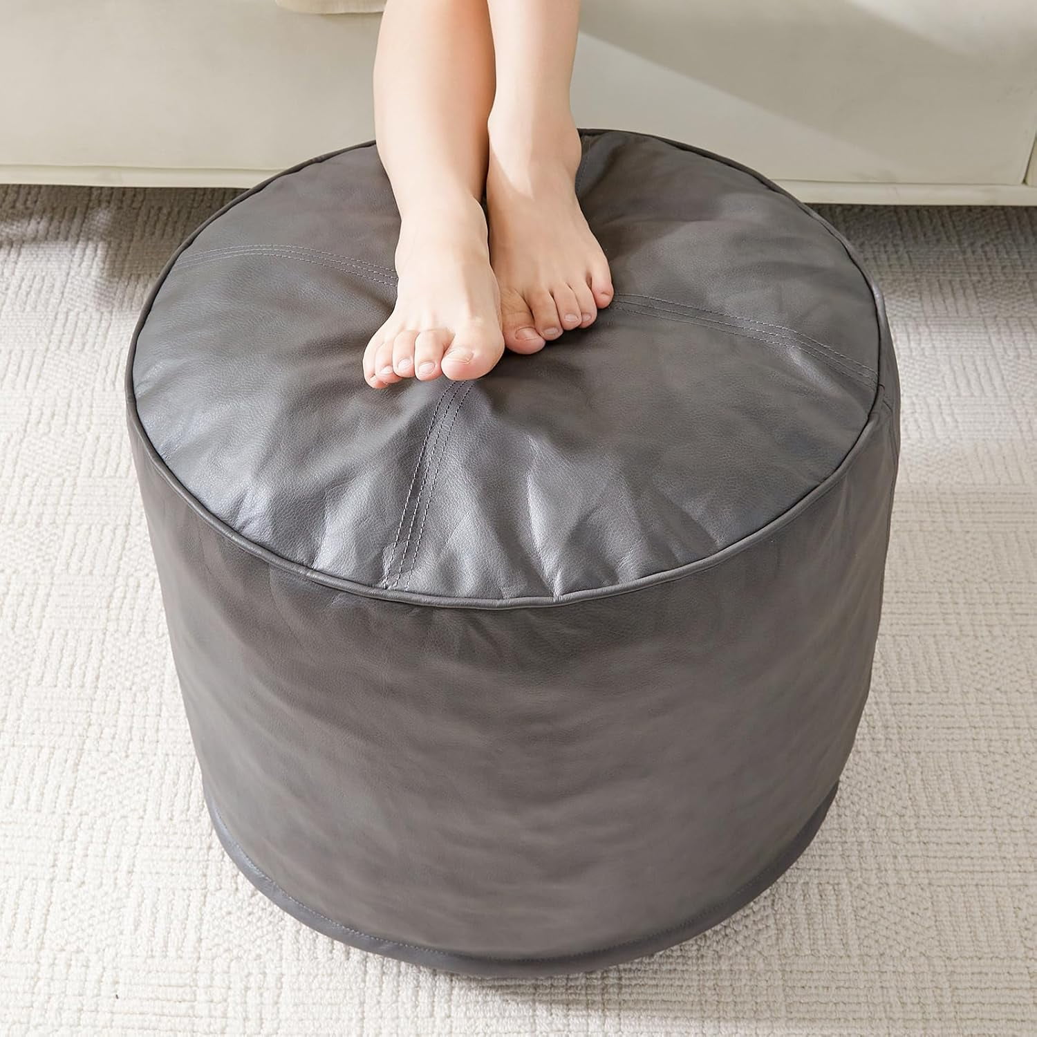 Round Stuffed Pouf Ottoman, Pu Leather Poufs with Foam Chunk Filling ...