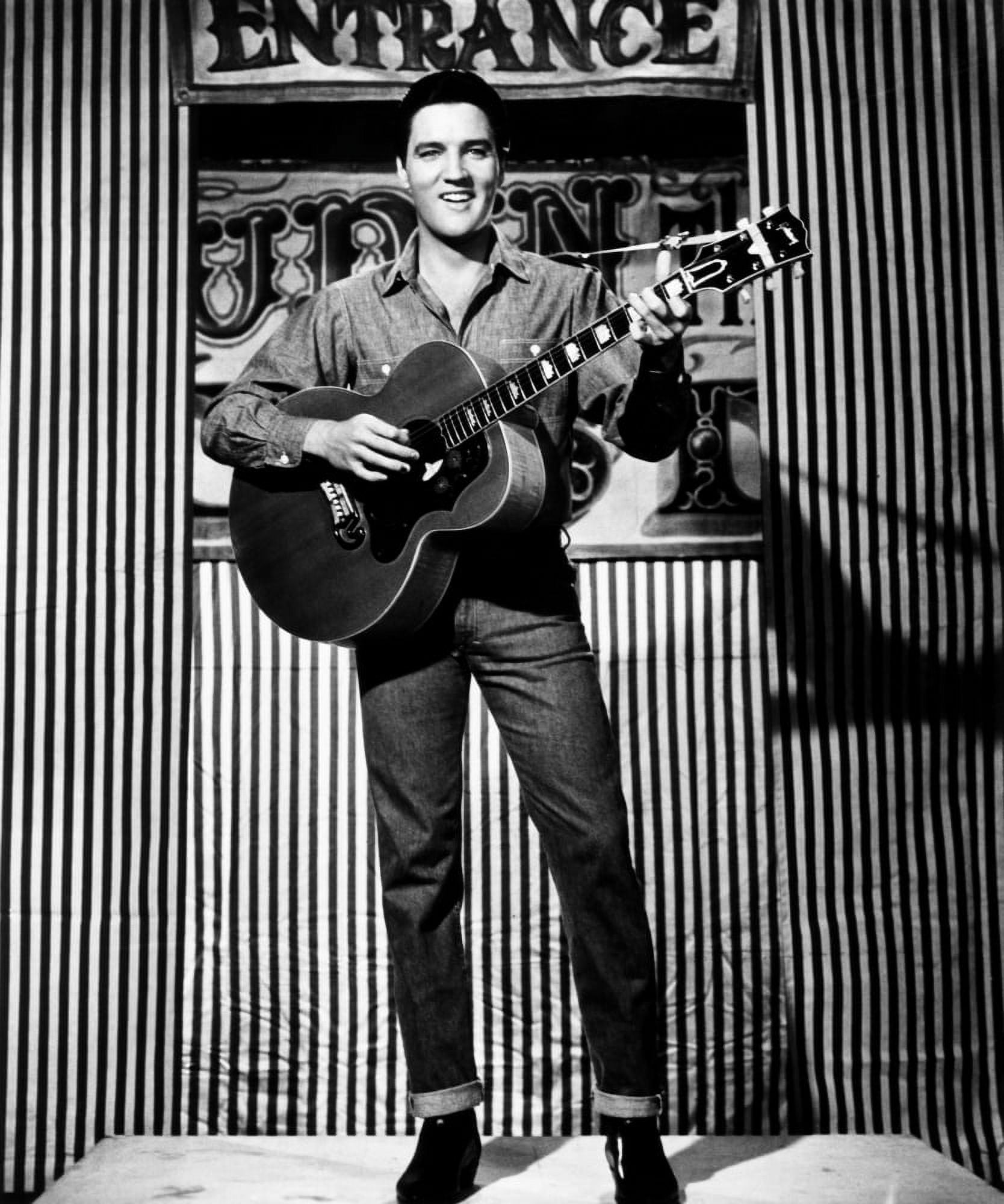 Roustabout Elvis Presley 1964 Photo Print (16 x 20) - Walmart.com
