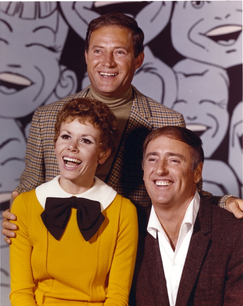 Rowan & Martin Laugh In Cast smiling in Portrait Photo Print (8 x 10 ...