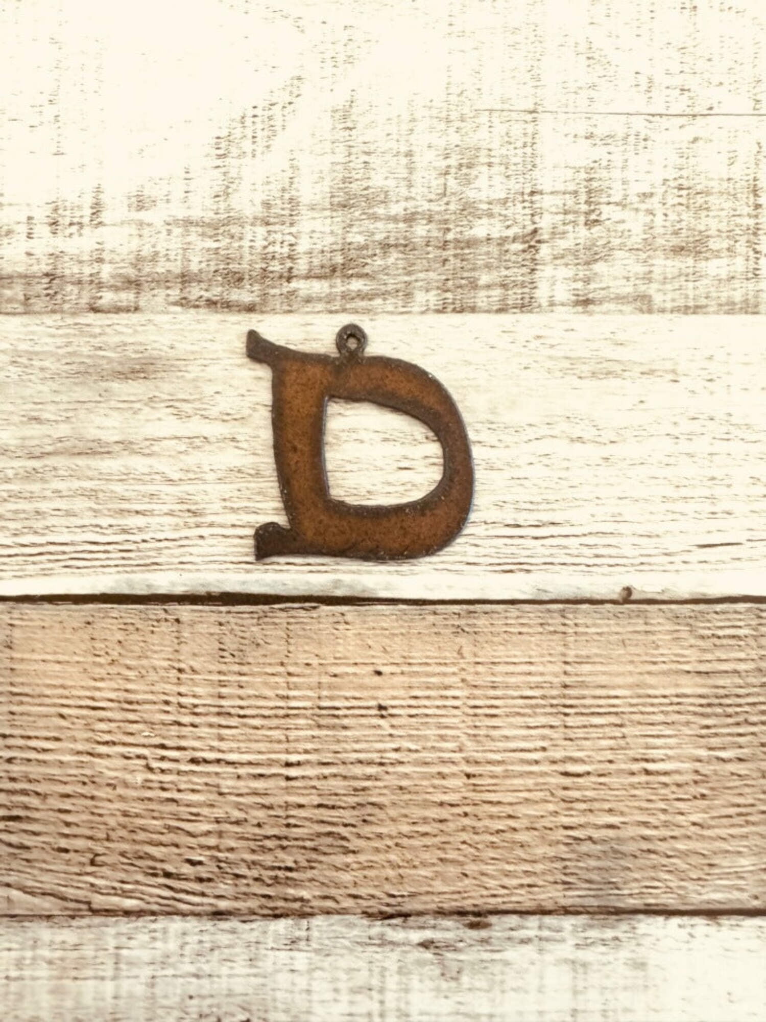 "Rowdy" font Initial Charm - Walmart.com