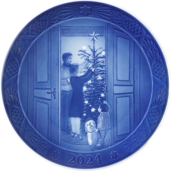 Royal Copenhagen 2024 Christmas Plate, Christmas Anticipation (1070754 ...