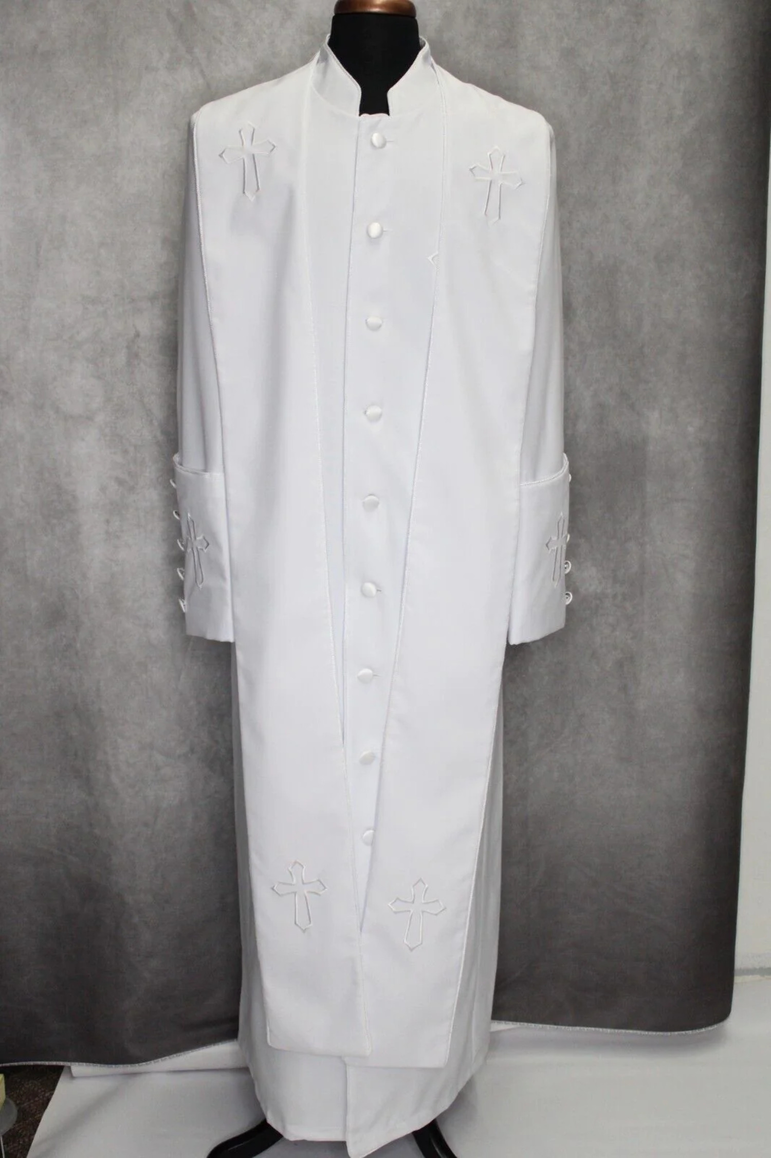 Royal Diamond Solid White Church/Pastor Robe - Walmart.com