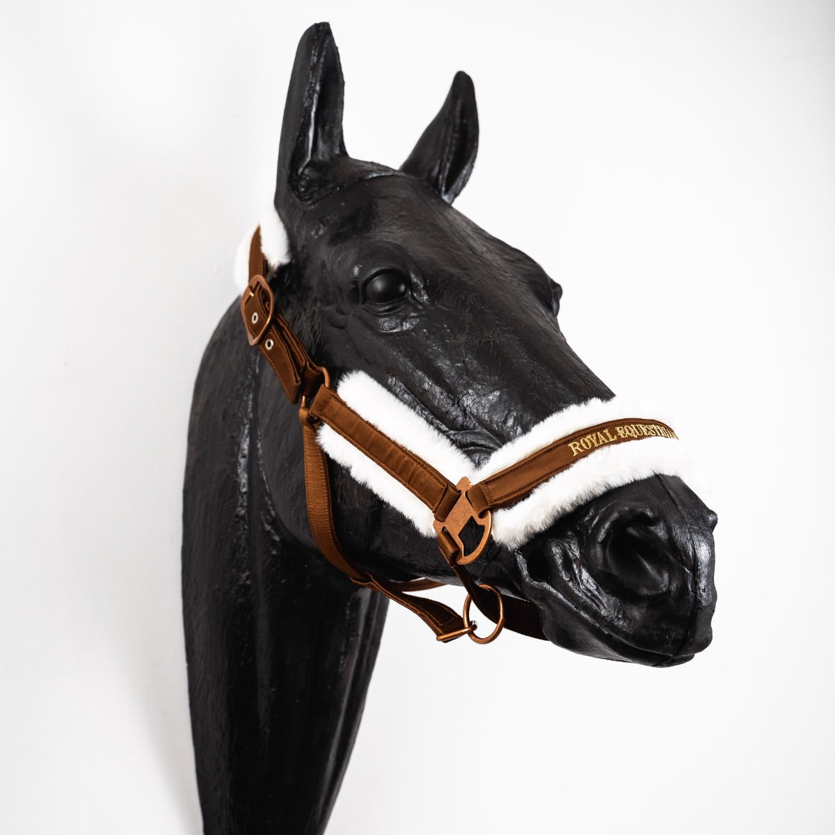 Royal Equestrian Fur Halter Chocolate Full - Walmart.com
