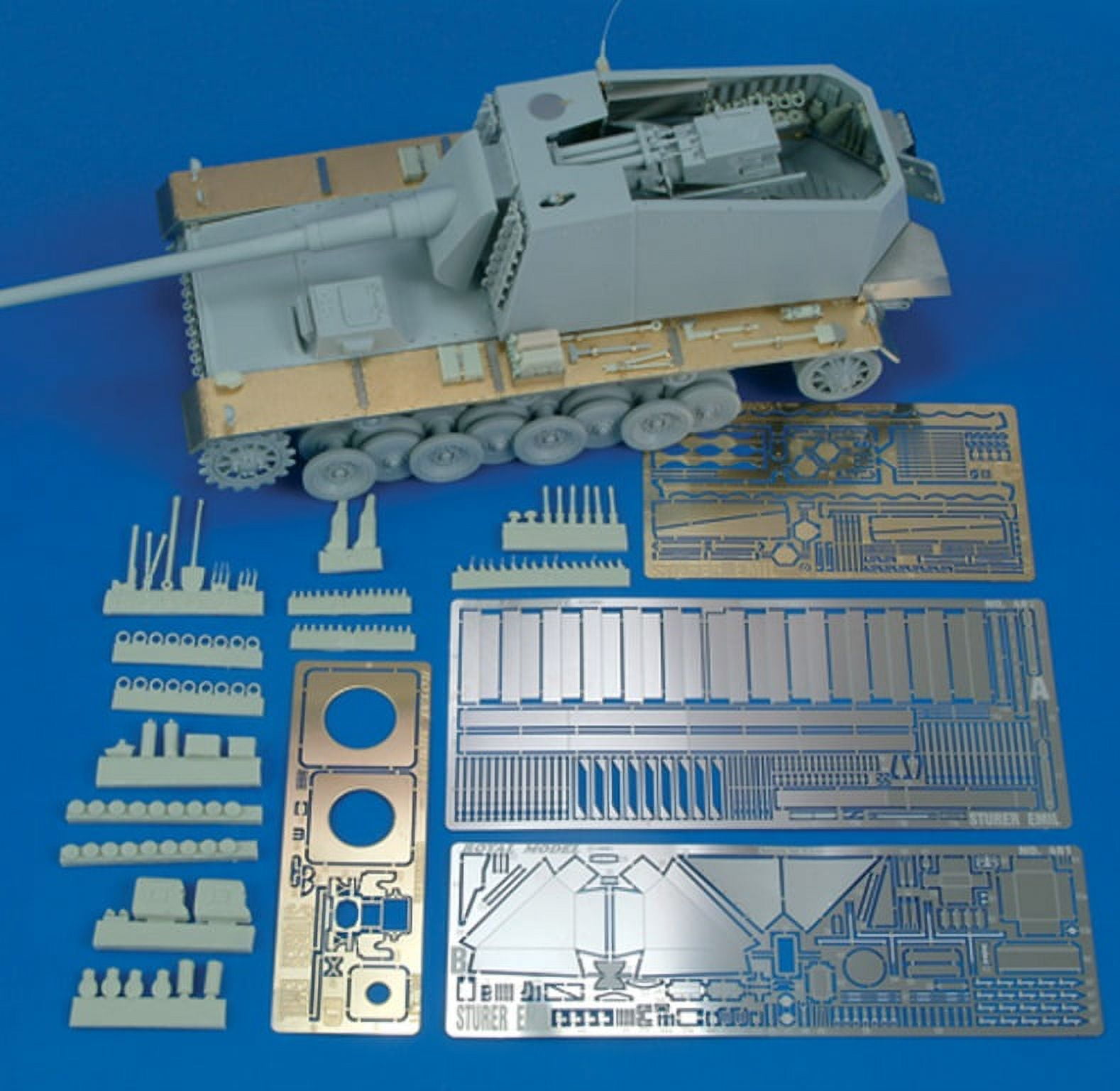 Royal Model 1:35 Sturer Emil Detail Set Part 1 - For Trumpeter- PE Set ...