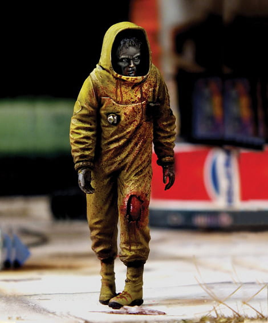 Royal Model 1:35 Zombies Serie Zombie in NBC Coverall - Resin Figure ...