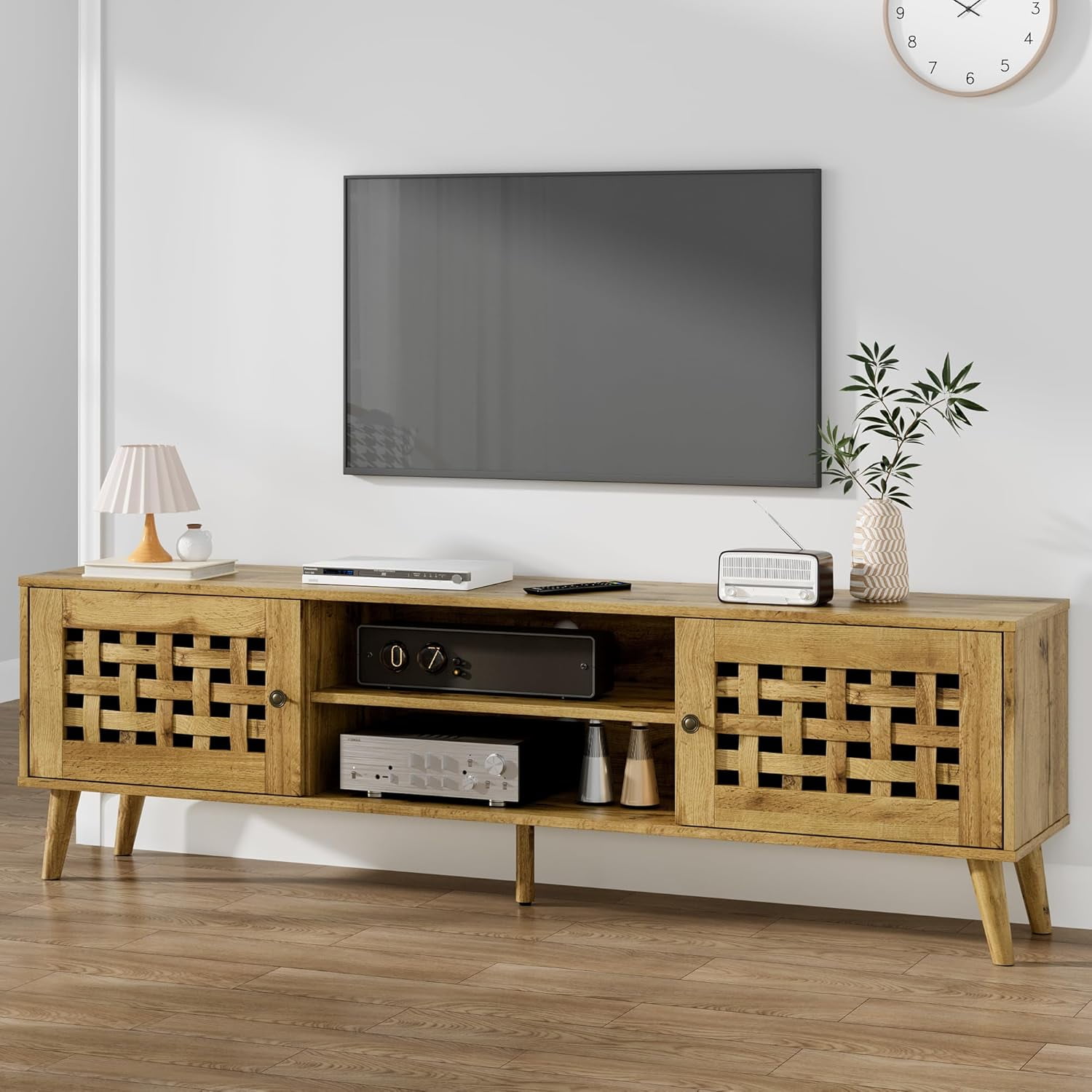 RoyalCraft Rattan TV Stand, Fluted TV Stand with Storage, Rattan ...