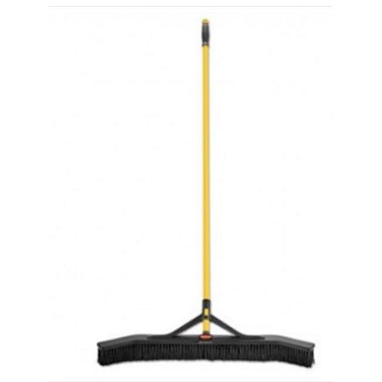 Rubbermaid 2018730 36 in. Maximizer Push-to Center Broom, Yellow ...