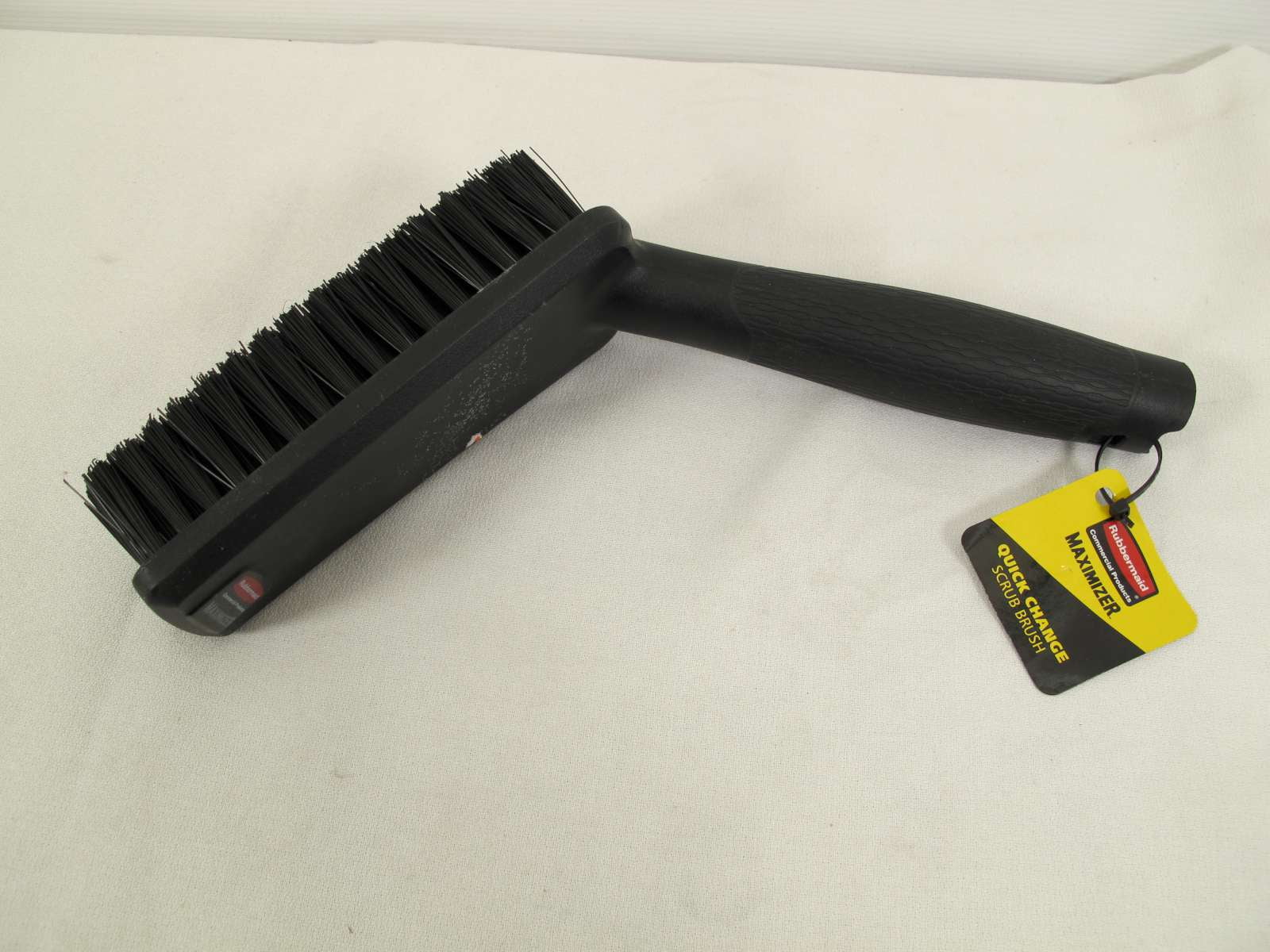 Rubbermaid 2018802 Maximizer Quick Change Scrub Brush - Walmart.com