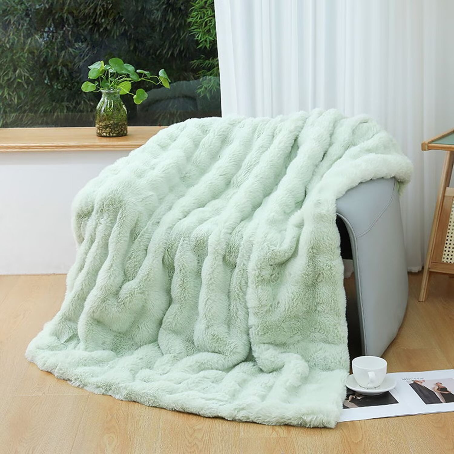 Ruched Fur Luxury Throw Premium Soft Cozy Brushed Long Faux Fur For Bed ...