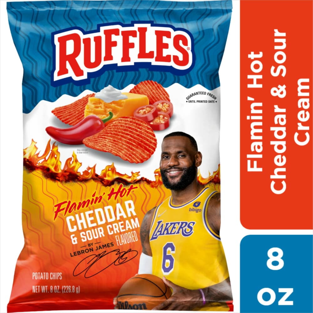 Ruffles® Flamin' Hot Cheddar And Sour Cream Potato Chips - Walmart.com