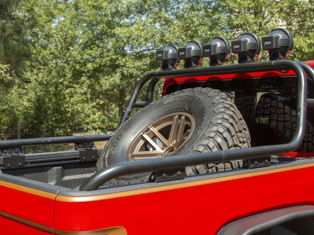Rugged Ridge by RealTruck Spare Tire Carrier for Gladiator JT | Bed ...