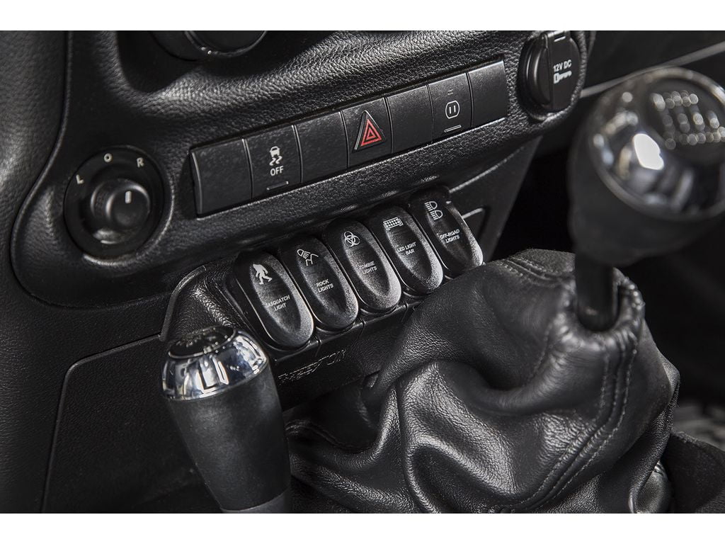 Rugged Ridge by RealTruck Switch Panel for Wrangler JK | 17235.73 ...