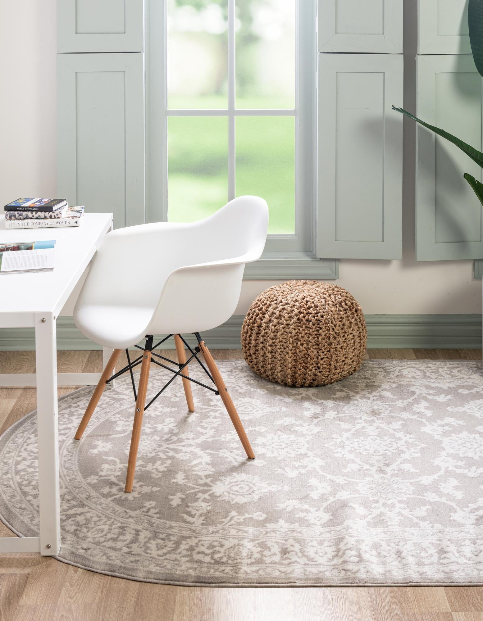 Rugs.com Charlotte Collection Rug – 8' x 10' Oval Light Gray Low-Pile ...