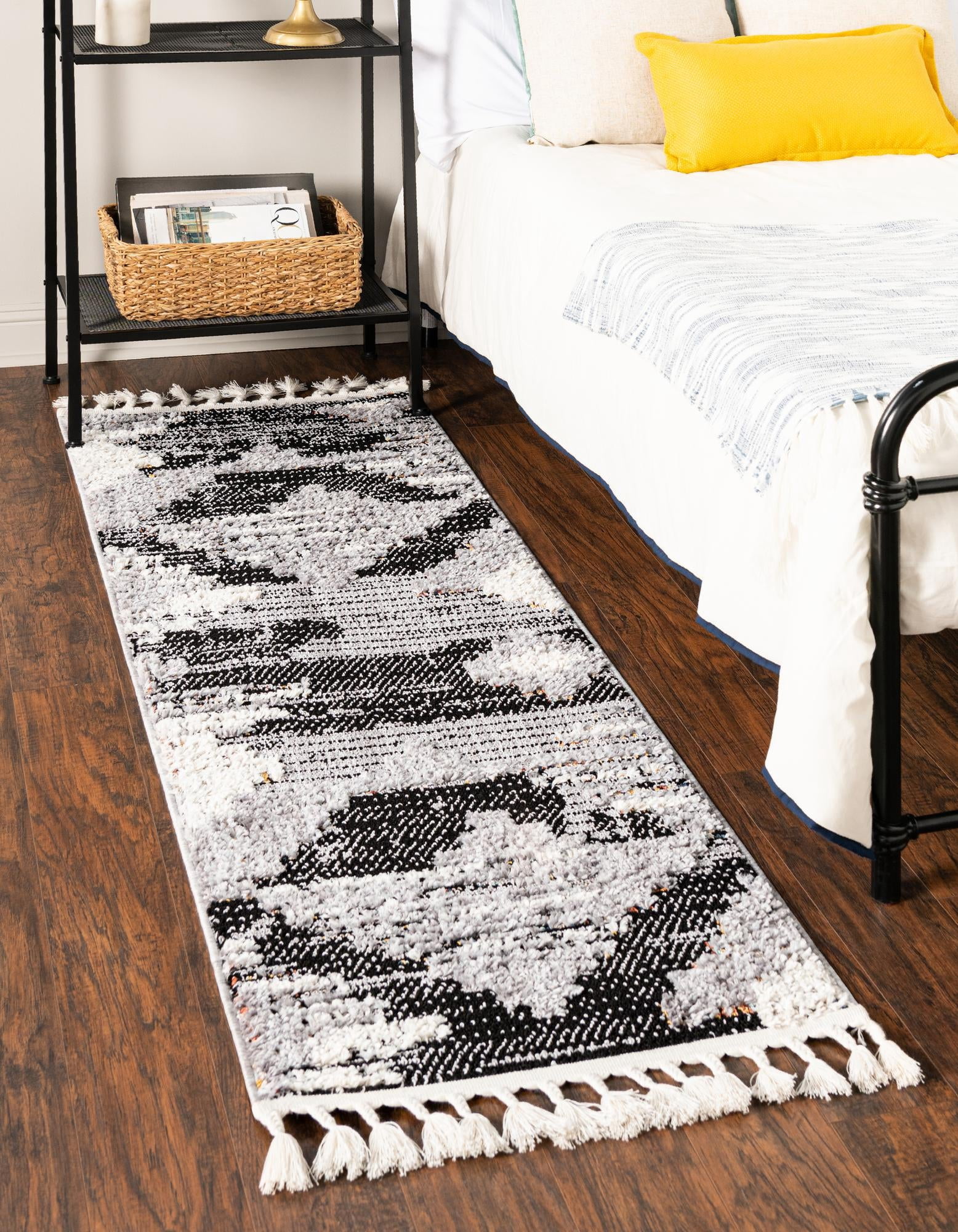 Rugs.com Cherokee Collection Rug – 8 Ft Runner Fossil Gray High Rug ...