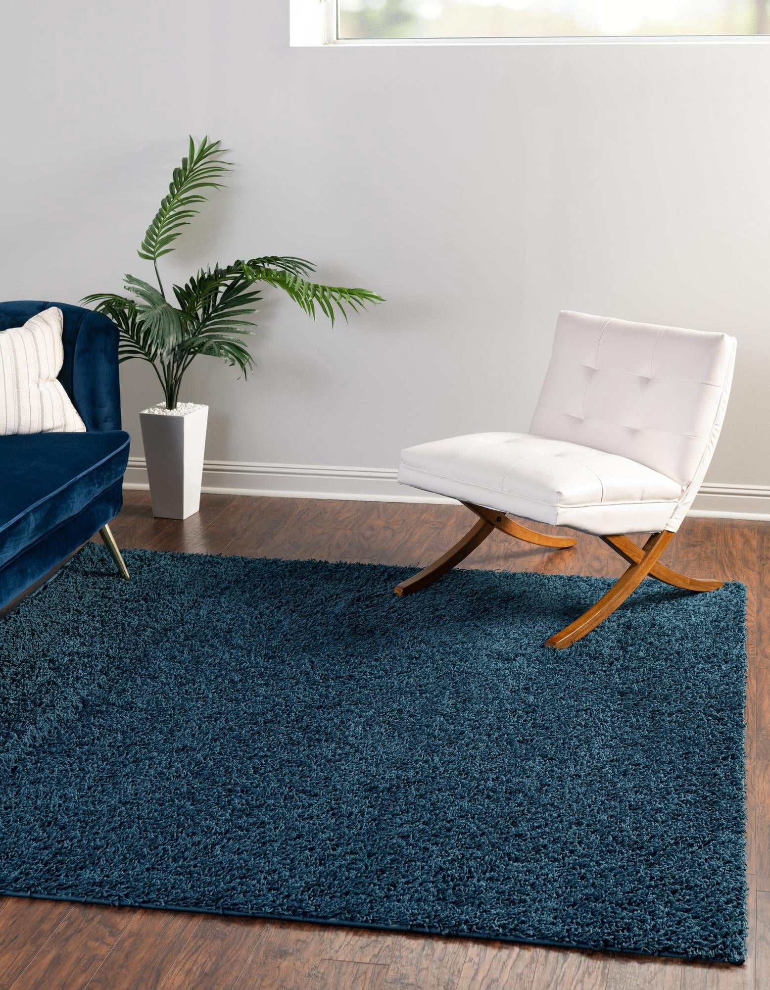 Rugs.com Comfort Solid Shag Collection Rug – 7 Ft Square Sapphire Blue ...