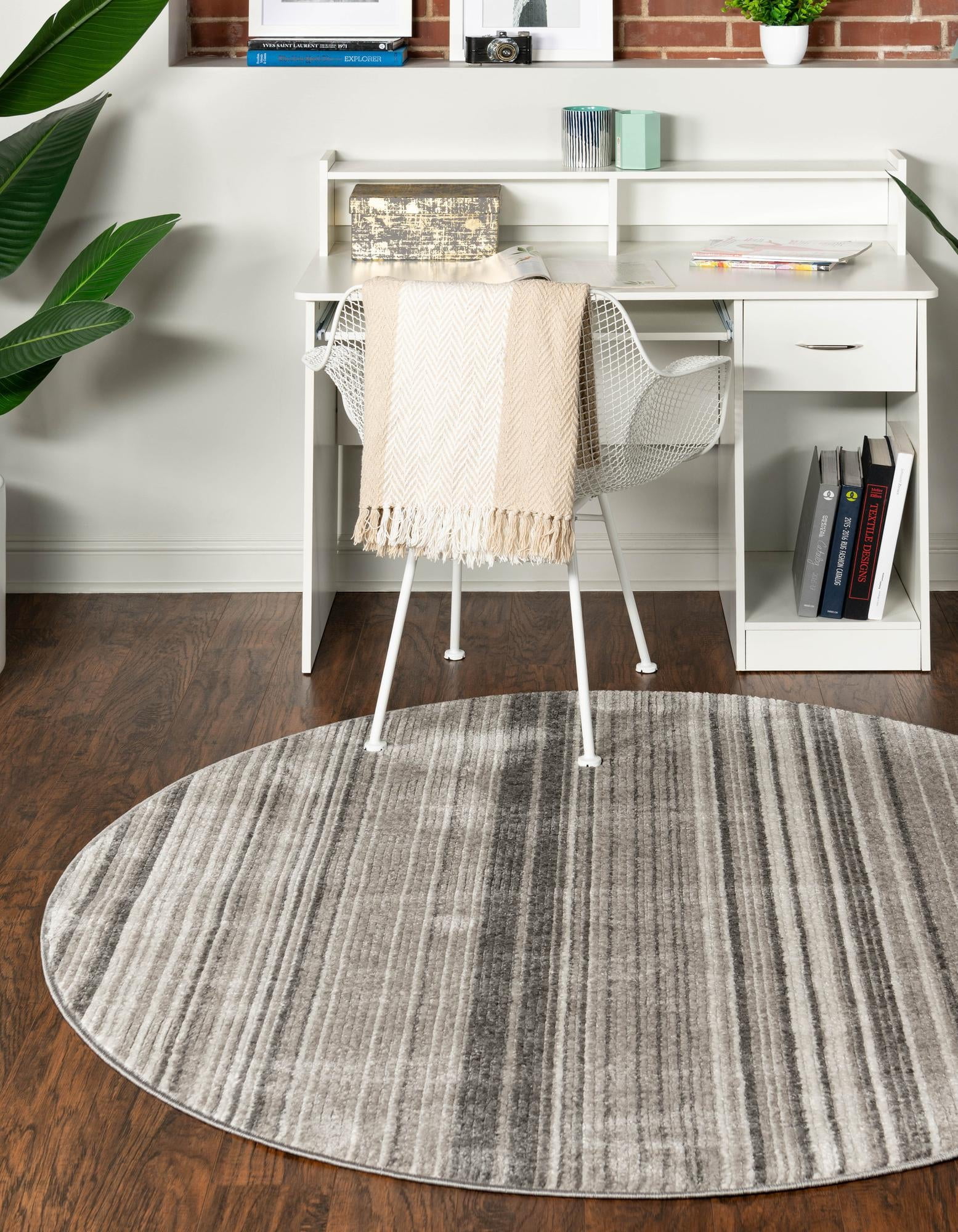 Rugs.com Gemstone Collection Rug – 7' Round Gray Medium Rug Perfect For ...