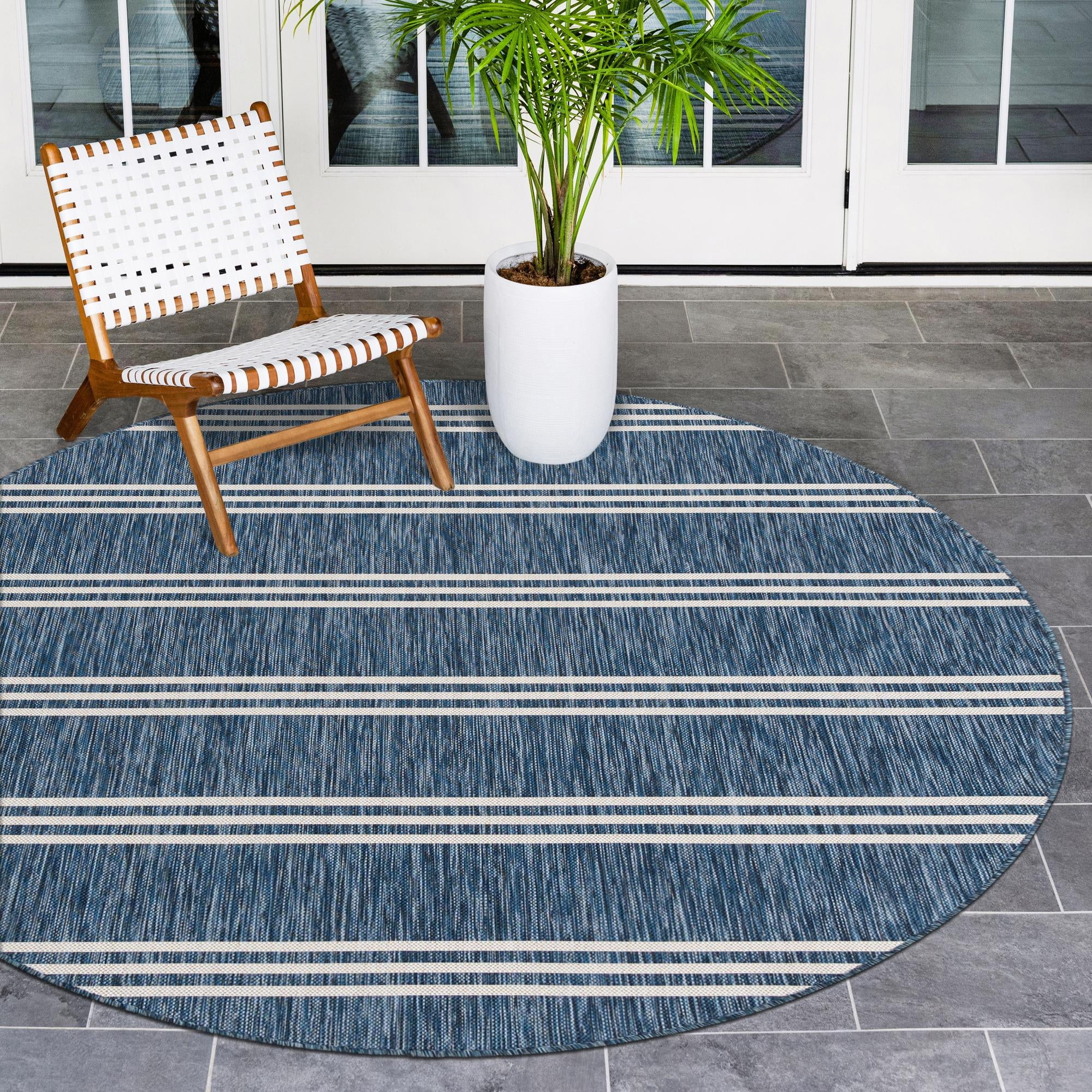 Rugs.com Jill Zarin Outdoor Collection Rug – 4' Round Blue Flatweave ...