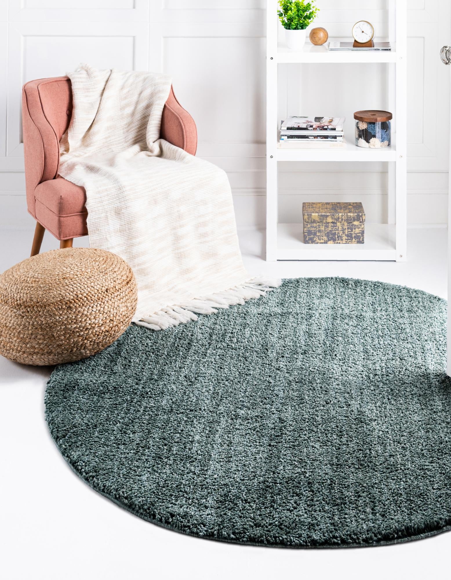 Rugs.com Jill Zarin Shaggy Chic Collection Rug – 3' 3 Round Rosemary ...