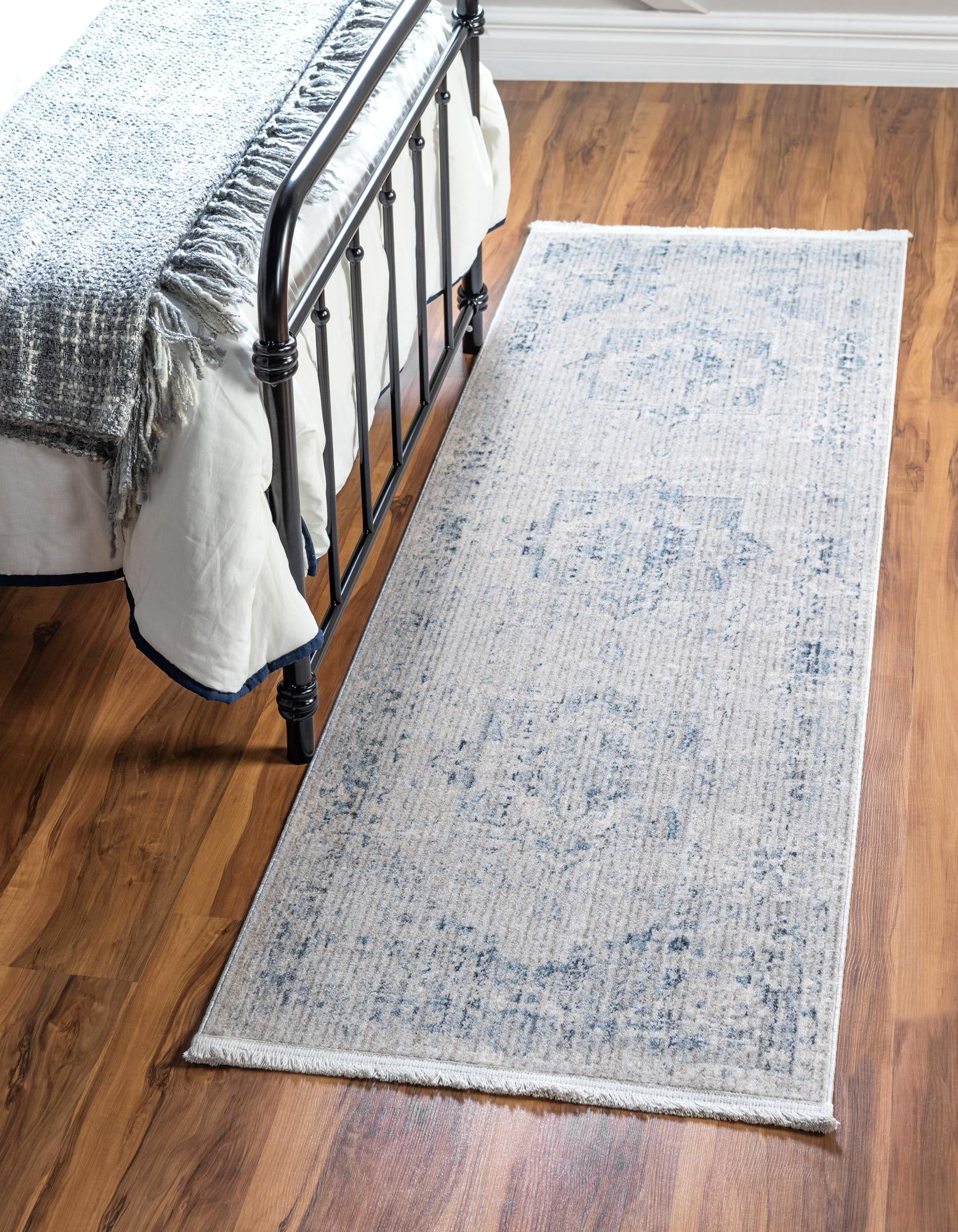 Rugs.com Noble Collection Rug – 2' 2 x 6' Runner Gray Medium Rug ...