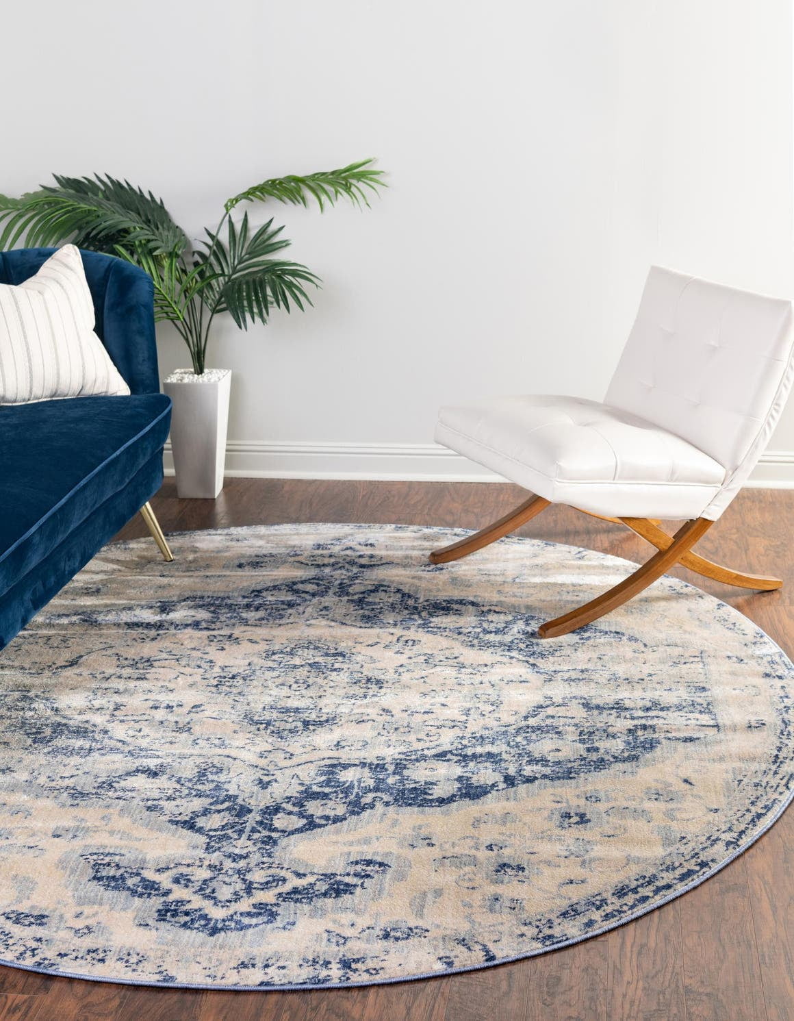 Rugs.com Oxfordshire Collection Rug – 8 Ft Round Blue Medium Rug ...