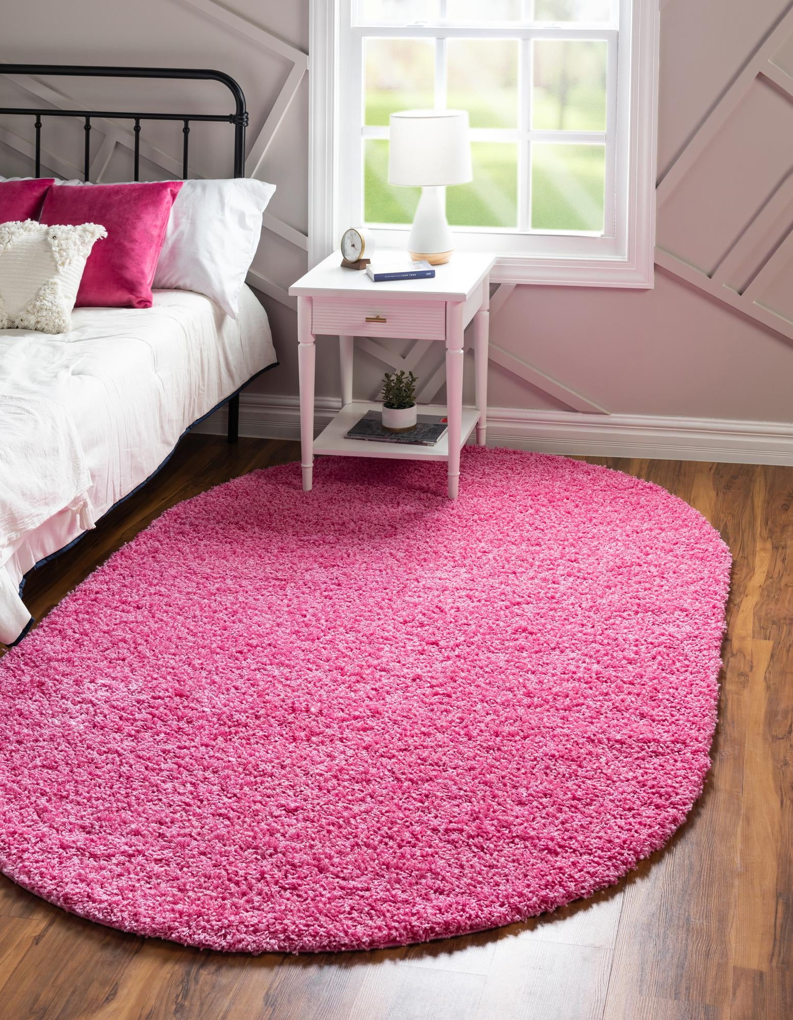 Rugs.com Solid Shag Collection Rug – 3' x 5' Oval Taffy Pink Shag Rug ...