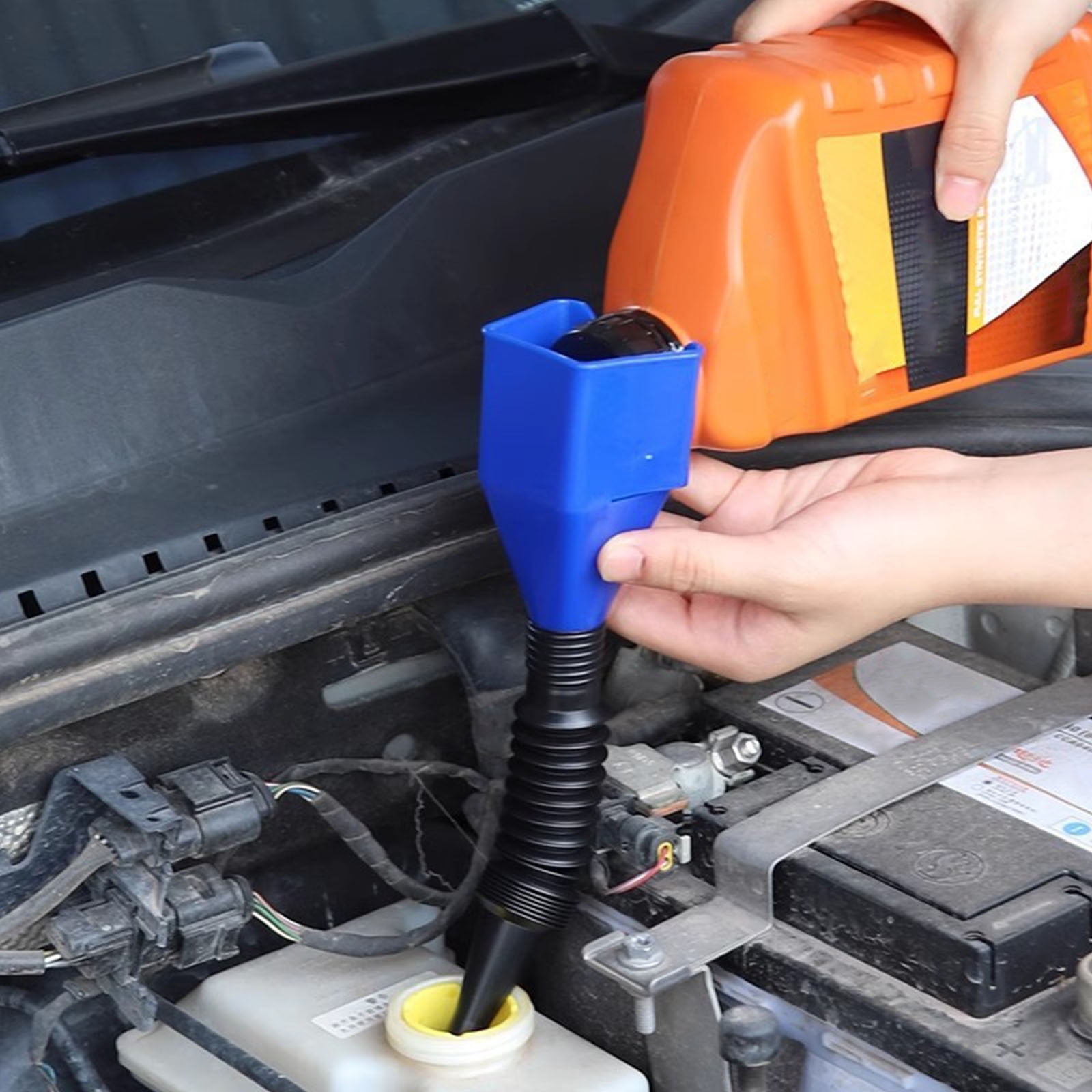 RuiJiao Heavy-Duty Plastic Gasoline Funnel with Leak-Proof Buckle ...