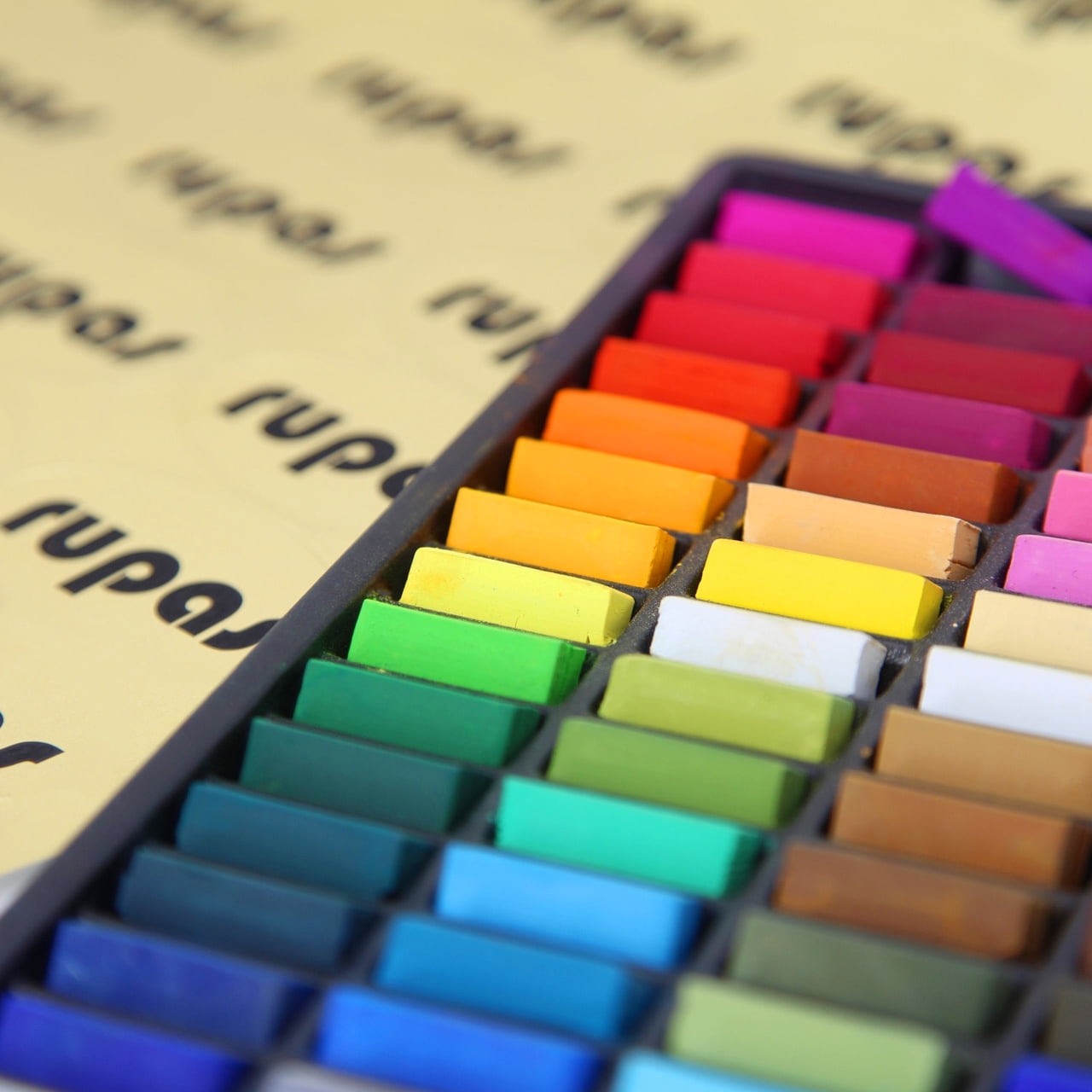 Rupas Artist Art Supplies: Soft Dry Pastel 64 Color Set, Square Chalk ...