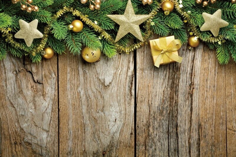 Rustic Christmas Wood Background Green Pine Needles Xams Stars Gift ...