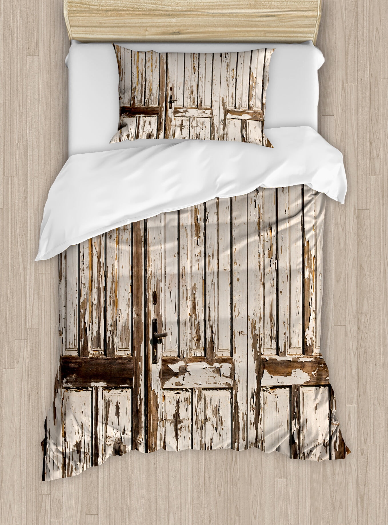 Rustic Duvet Cover Sets, Vintage House Entrance Vertical Old Planks ...