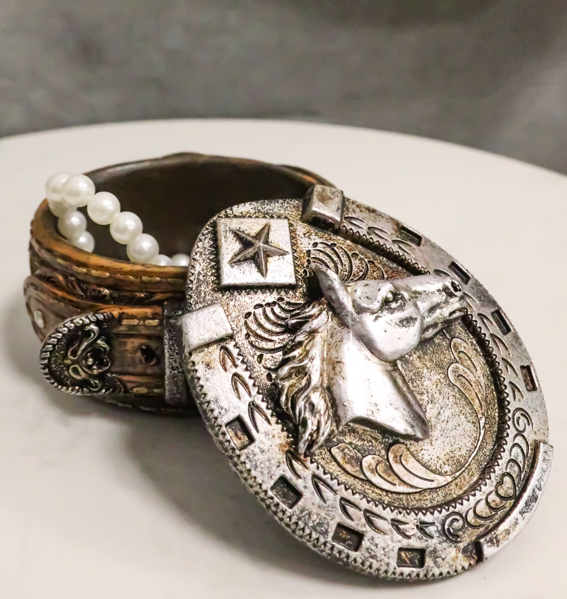 Rustic Western Horseshoe With Horse Scrollwork Concho Buckle Jewelry ...