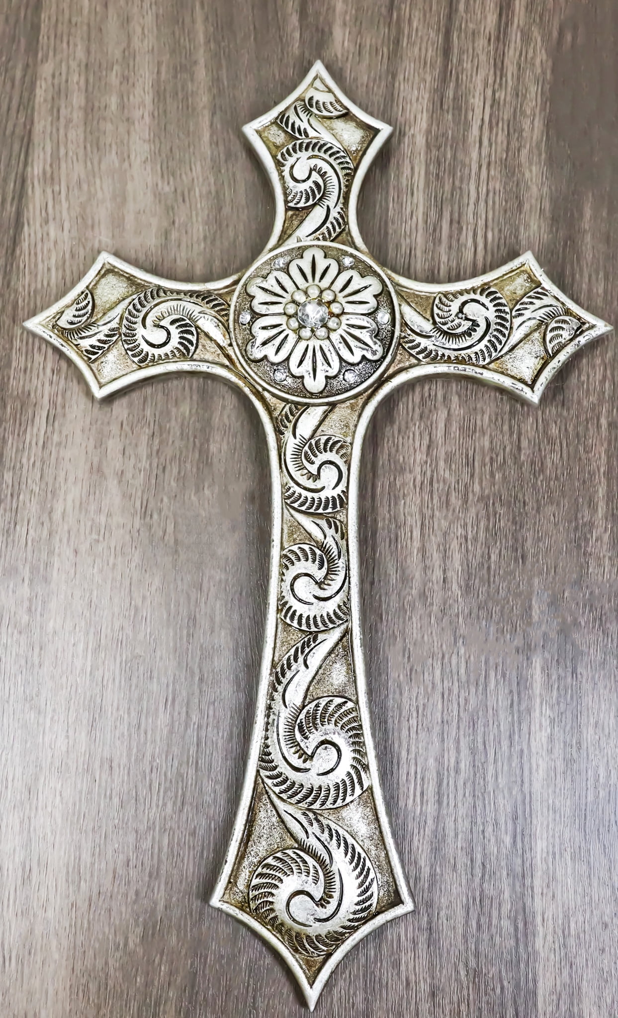 Rustic Western Silver Concho With Ornate Shell Pattern Wall Cross Decor ...