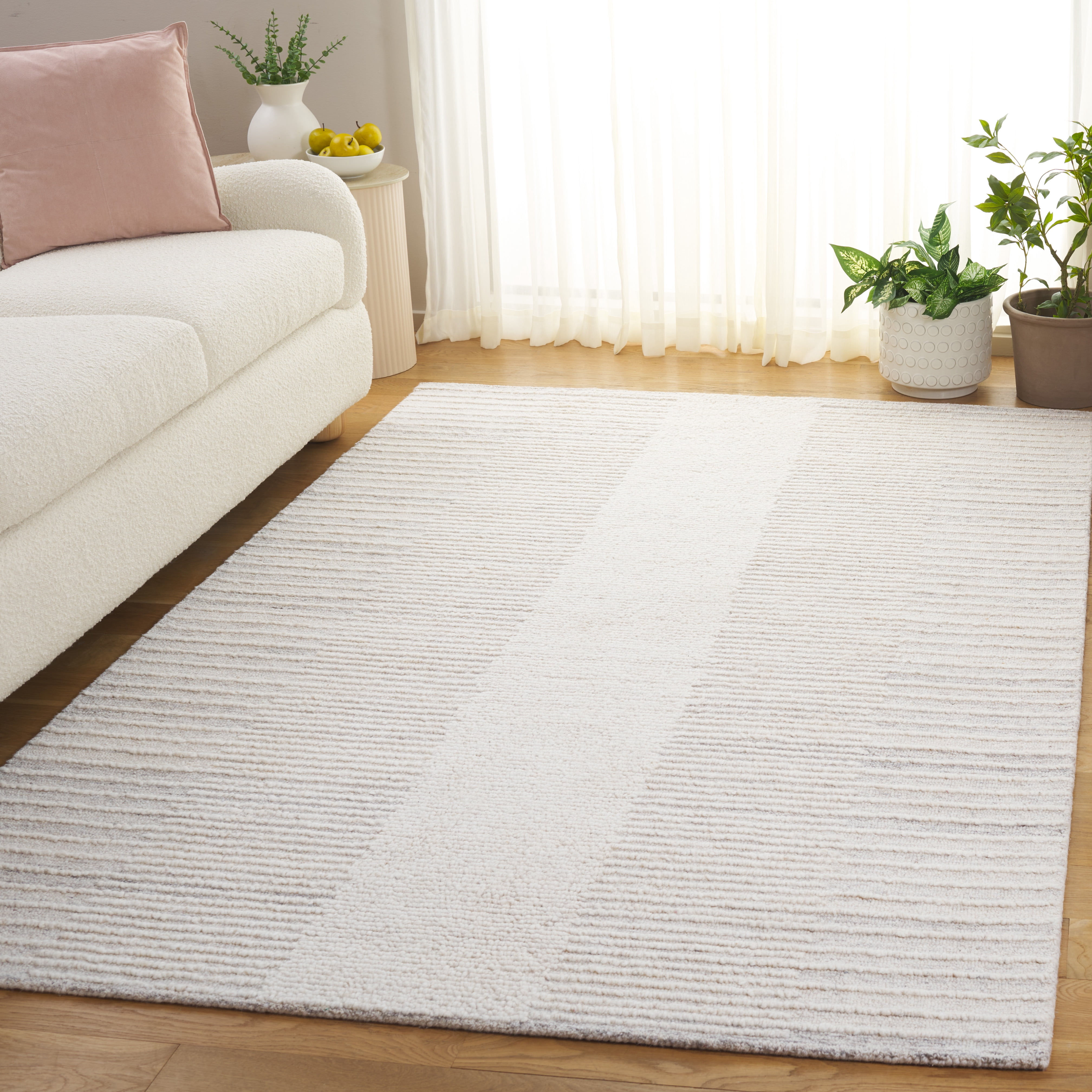SAFAVIEH Abstract Apollo Solid Color Area Rug, Beige/Ivory, 6' x 6 ...
