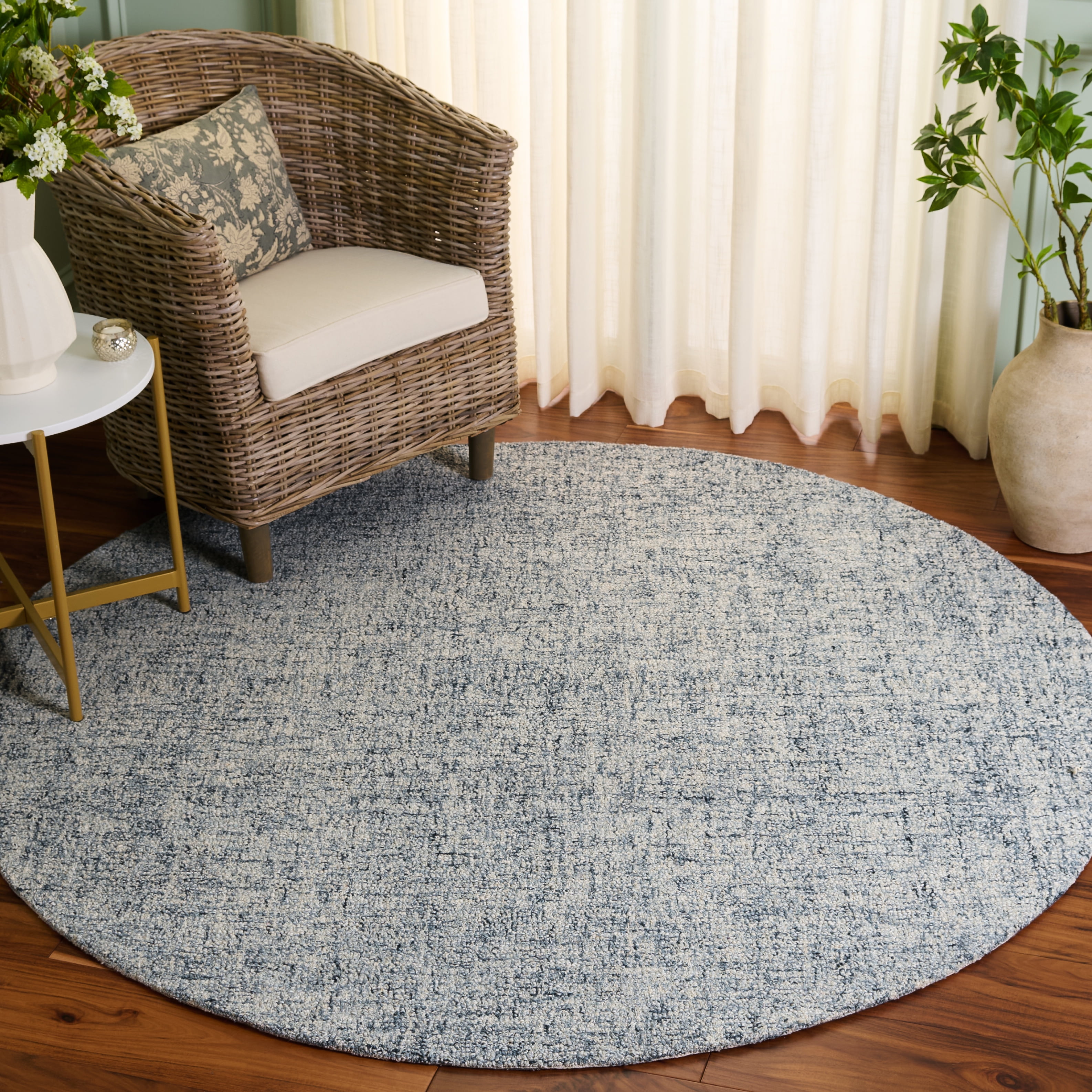SAFAVIEH Abstract Carina Solid Area Rug, Light Blue/Ivory, 6' x 6 ...