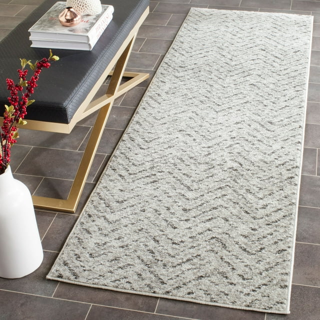 SAFAVIEH Adirondack Altan Chevron Runner Rug, Ivory/Charcoal, 2'6" x 6 ...