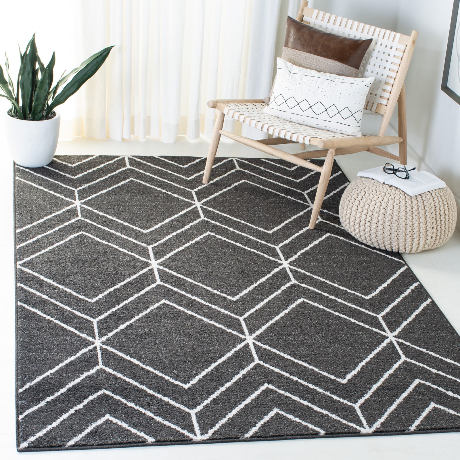 SAFAVIEH Adirondack Caitriona Geometric Area Rug, Brown/Ivory, 6' x 6 ...