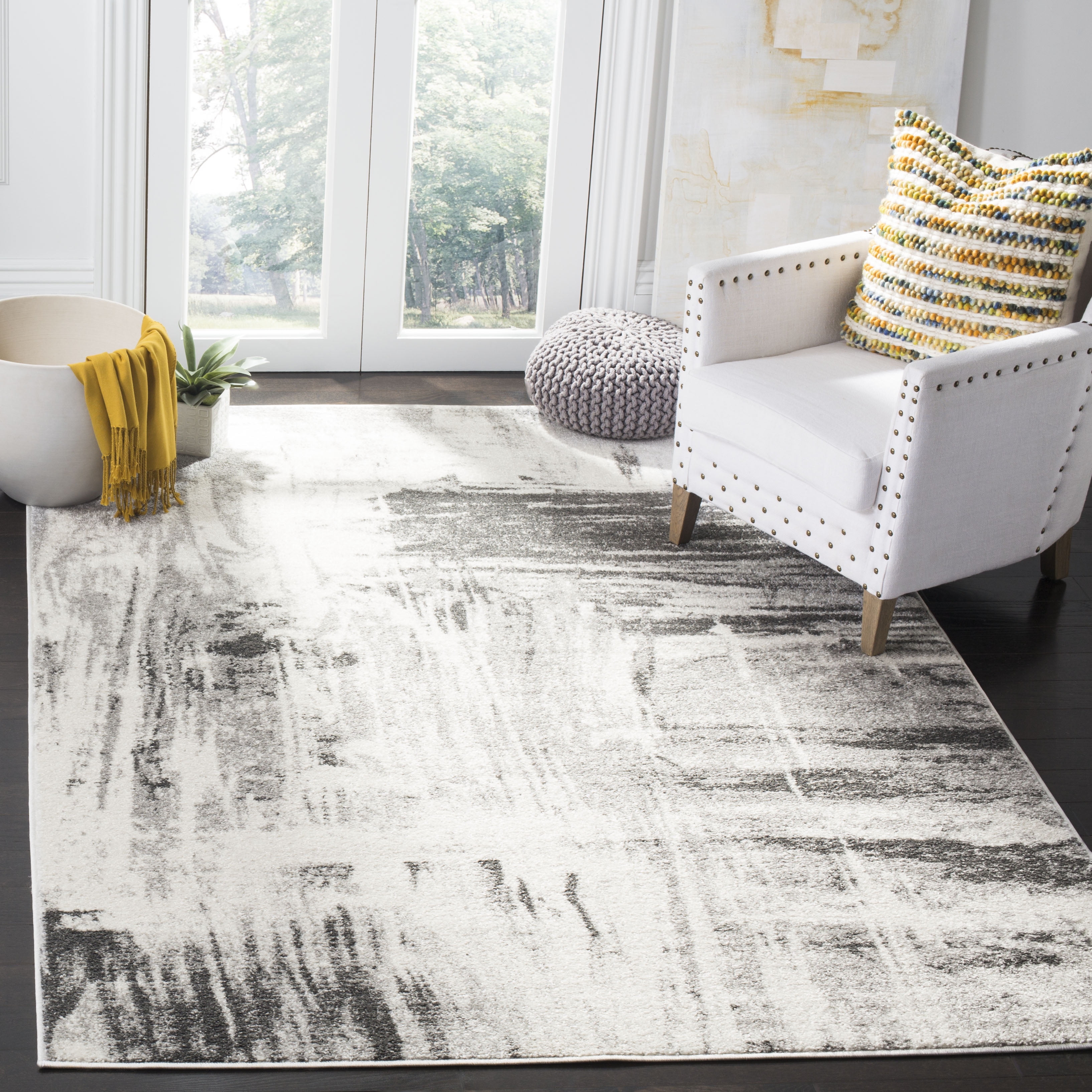 SAFAVIEH Adirondack Matilda Abstract Area Rug, Ivory/Grey, 5'1" x 7'6 ...