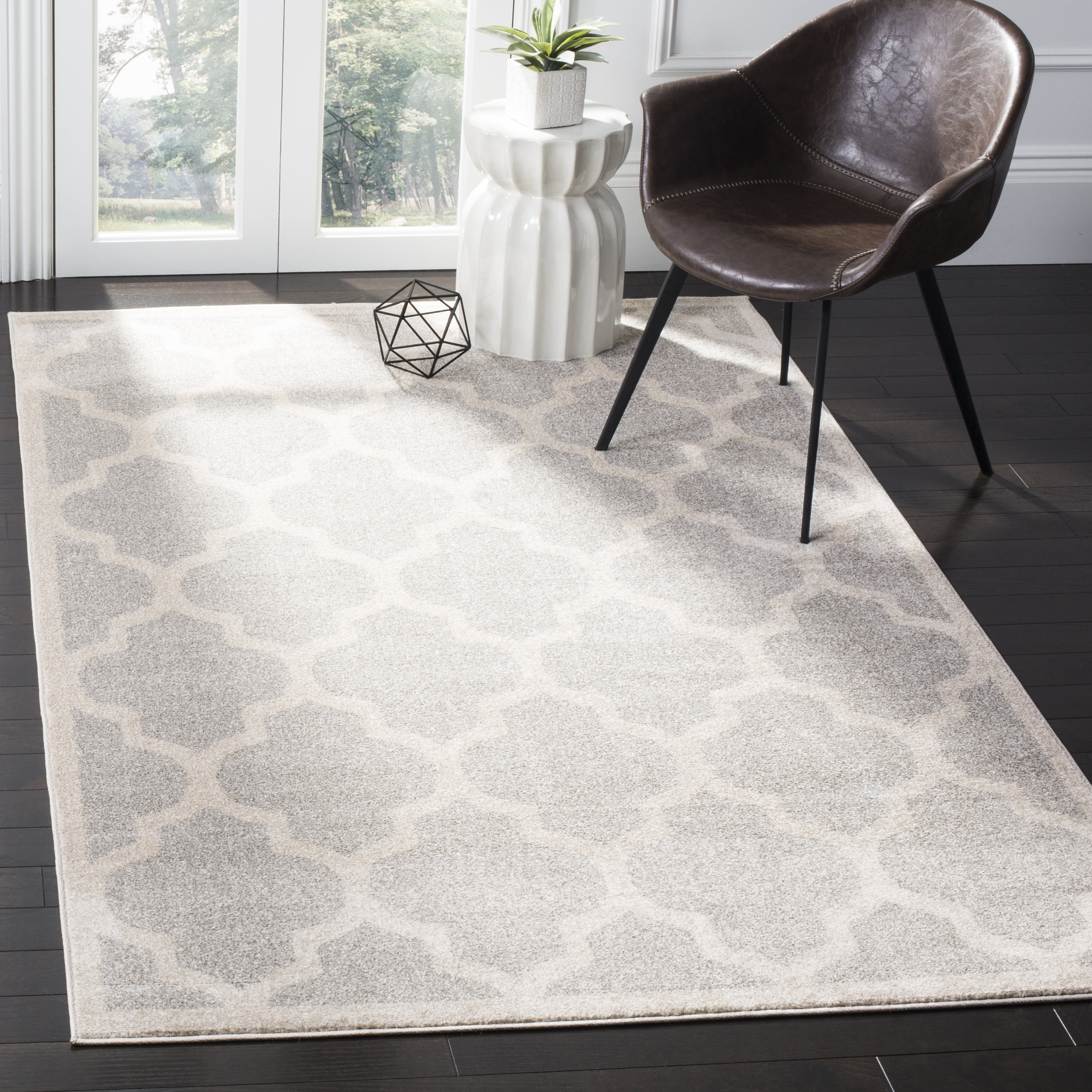 Safavieh Amherst Sophia Geometric Area Rug, Light Gray/Beige, 6' x 9 ...