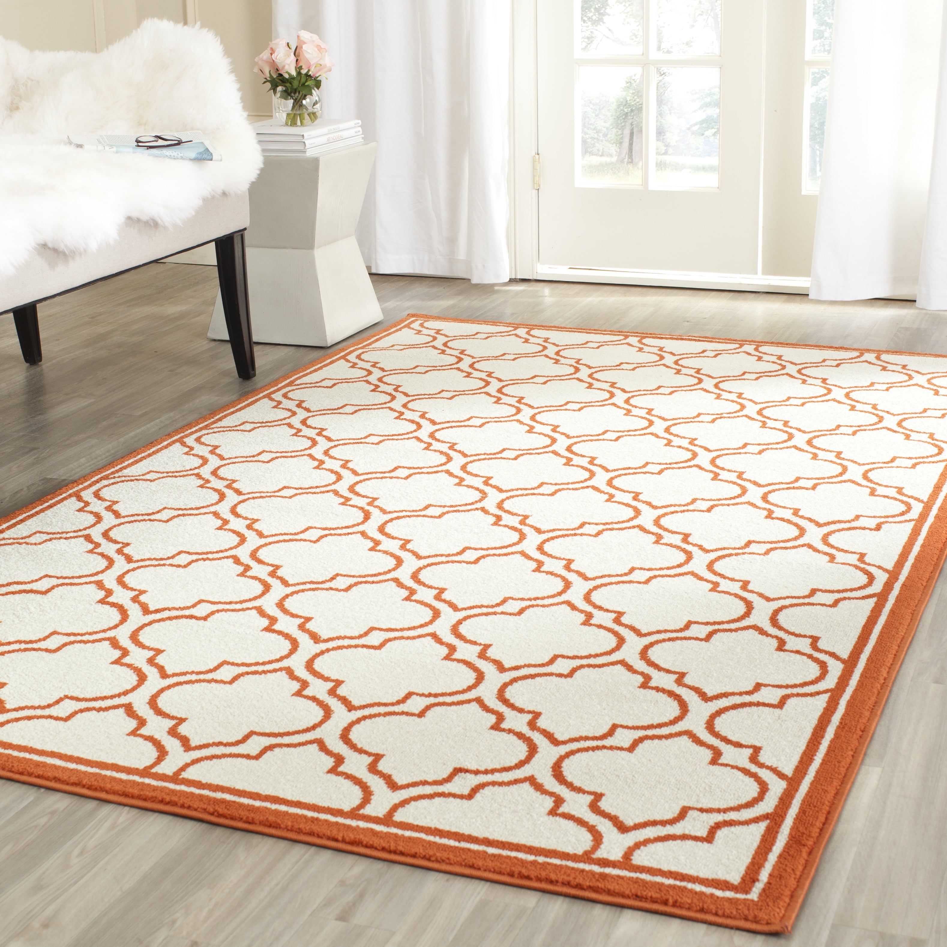 Safavieh Amherst Wilson Geometric Area Rug, Ivory/Orange, 5' x 5 ...