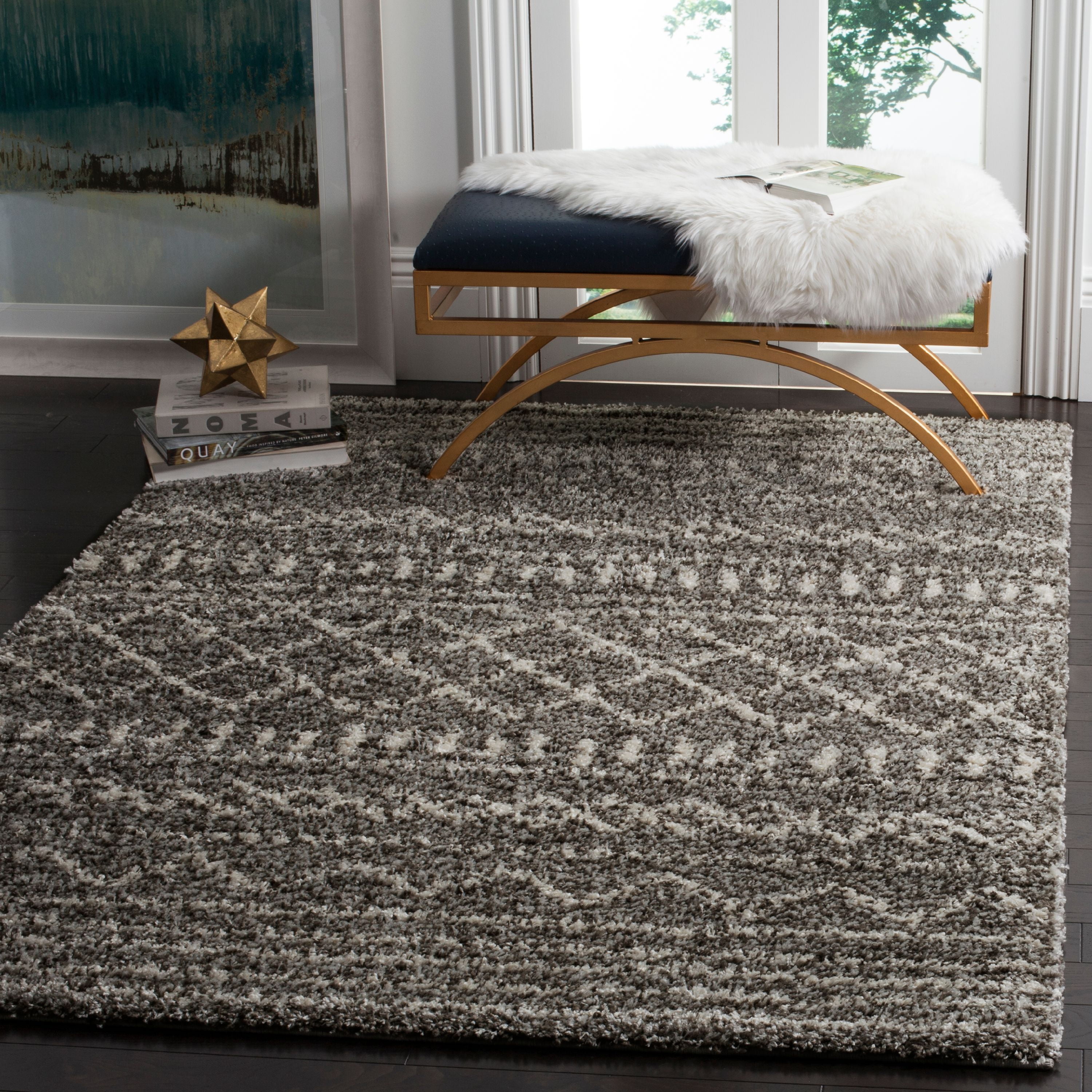 SAFAVIEH Arizona Teagan Geometric Striped Shag Area Rug, Brown/Ivory, 5 ...