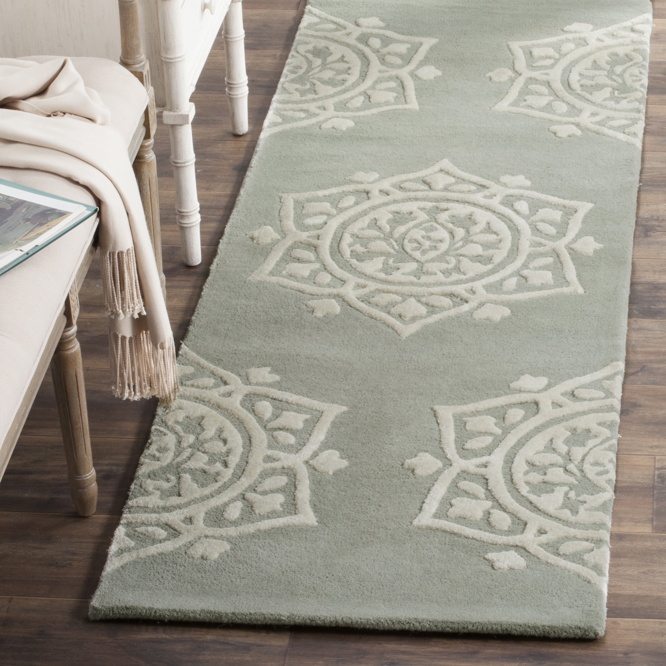SAFAVIEH Bella Gabriel Medallion Geometric Wool Runner Rug, Grey/Ivory ...